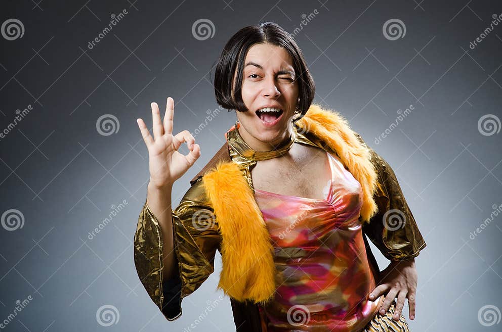 De Jonge Man in Grappig Concept Stock Afbeelding - Image of lachen ...