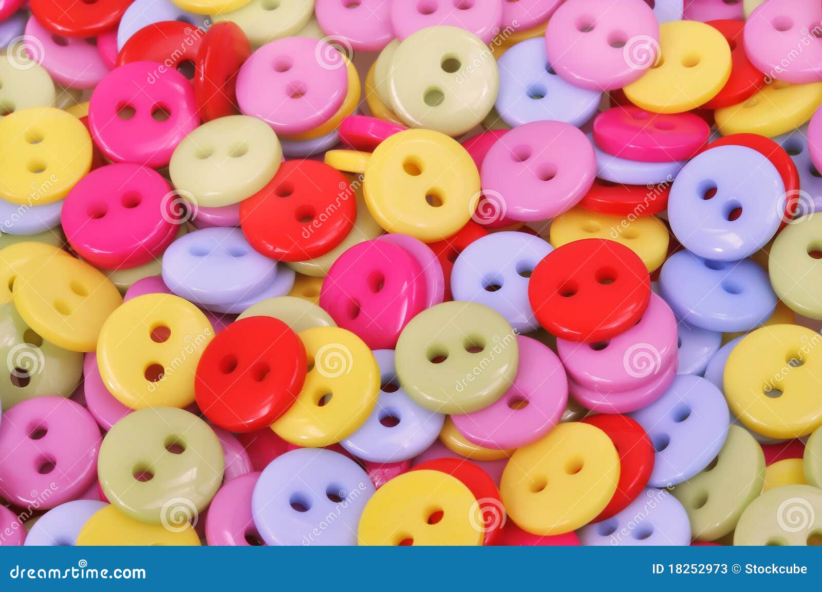 De knopen van de kleding stock afbeelding. Image of geel - 18252973