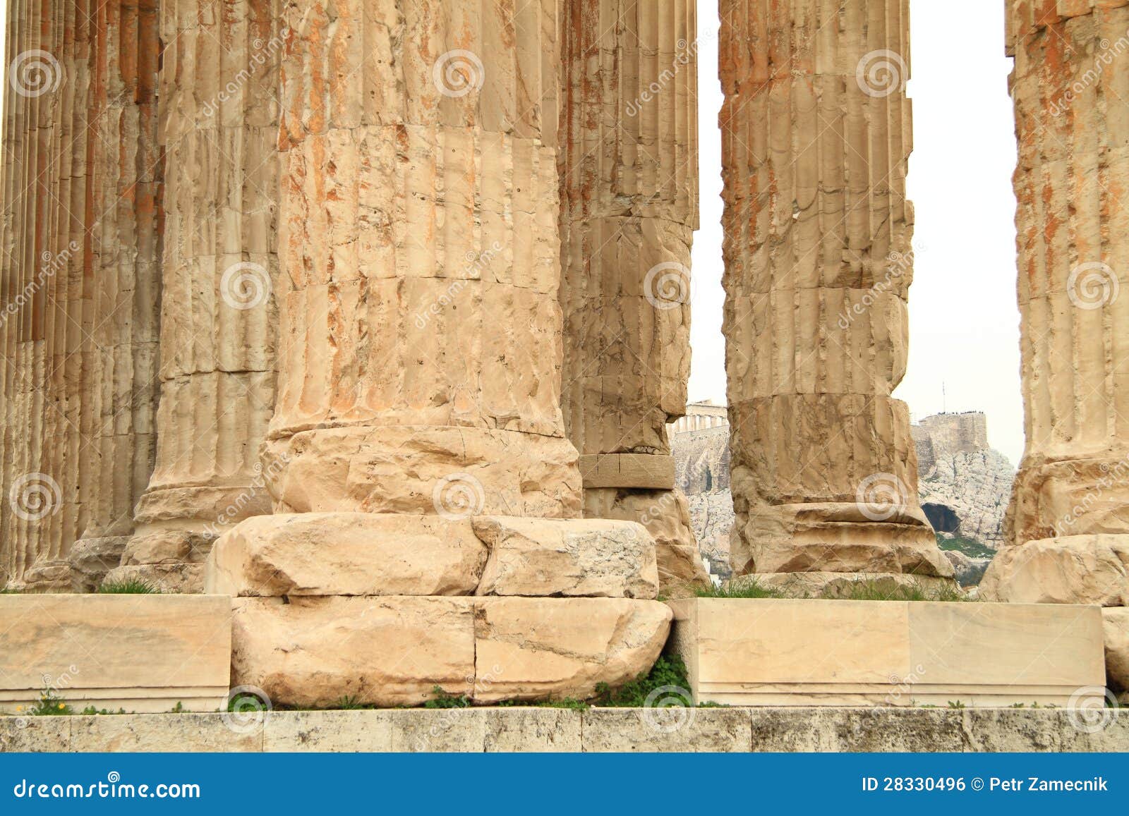 De Kolommen Van Antic in De Tempel Van Zeus Stock Foto - Image of ...