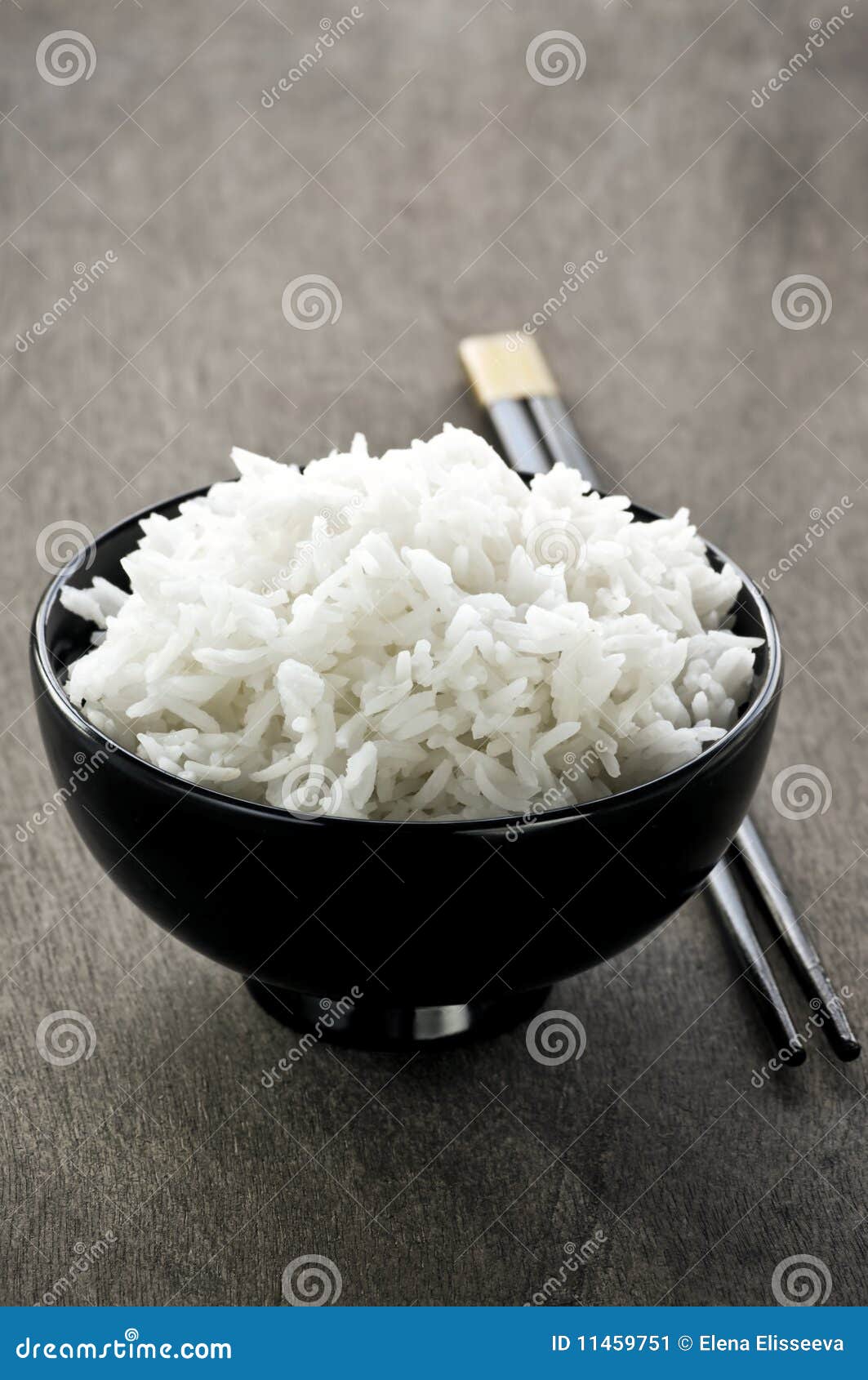 De Kom En De Eetstokjes Van De Rijst Stock Afbeelding - Image of ...