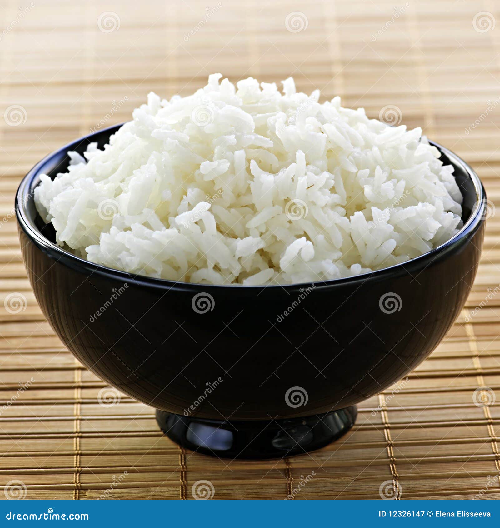 De kom van de rijst stock afbeelding. Image of rijst - 12326147