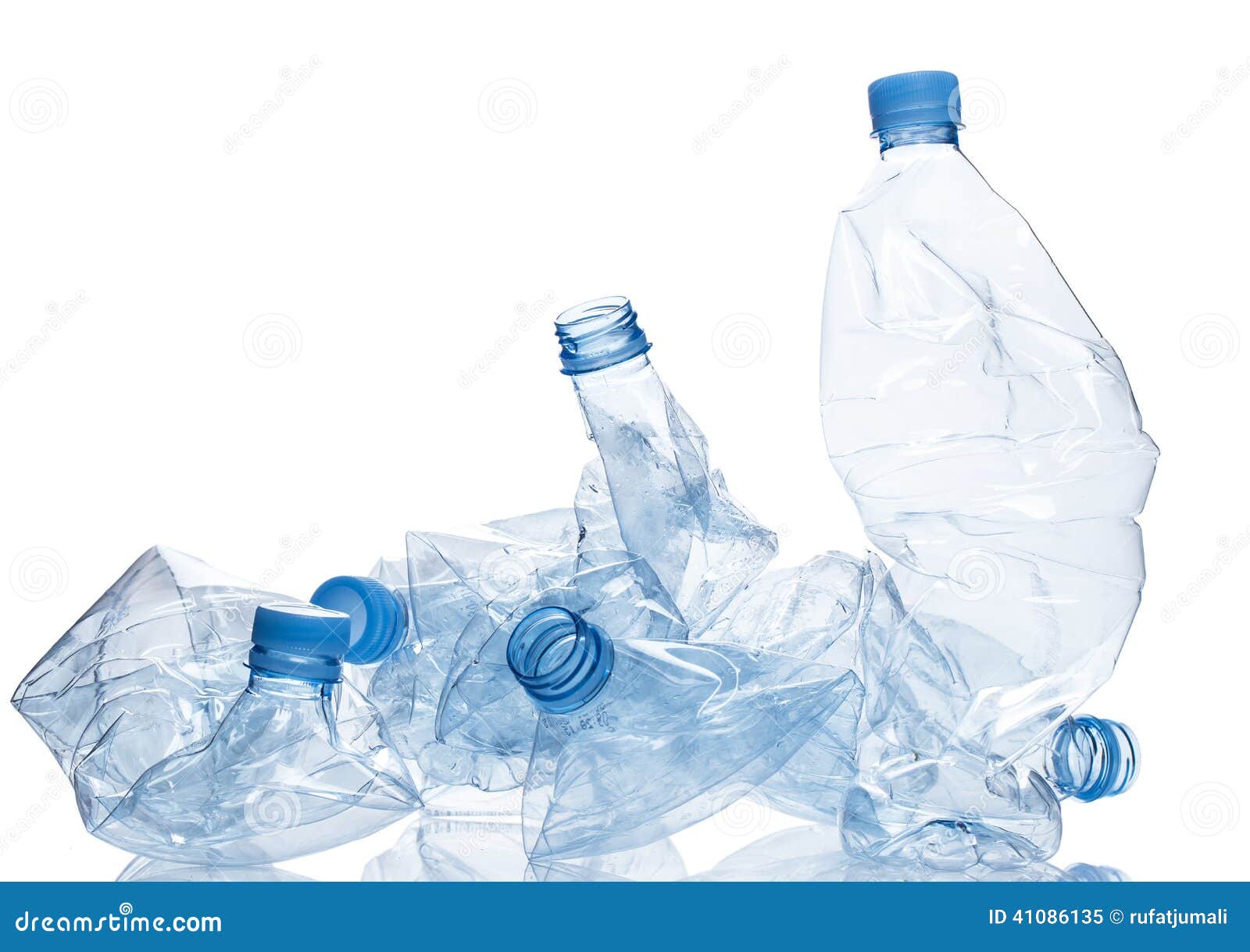 De Lege Flessen Van Het Water Stock Afbeelding - Image of globaal, fles ...