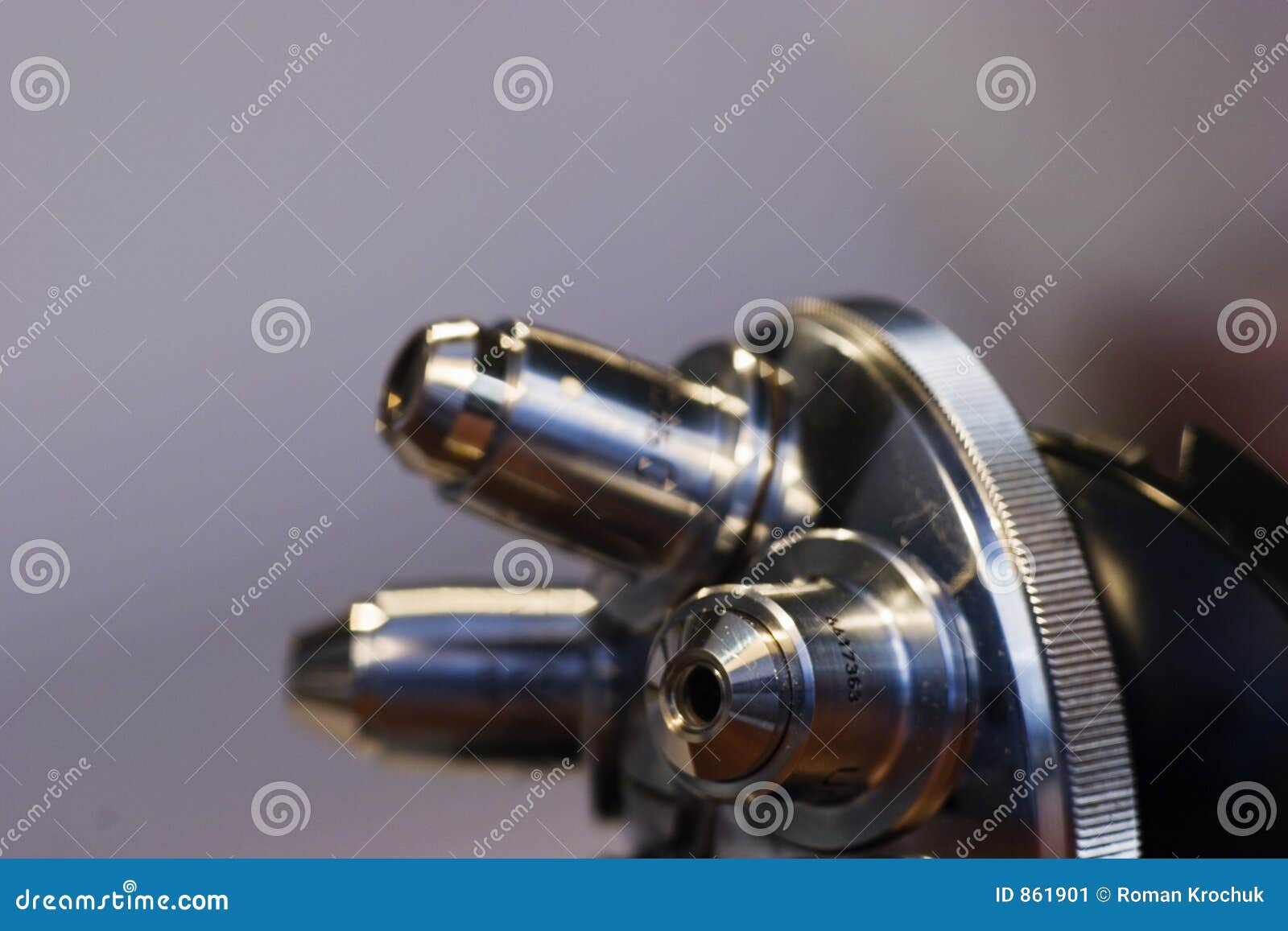 De Lenzen Van De Microscoop Stock Afbeelding - Image of opgepoetst ...