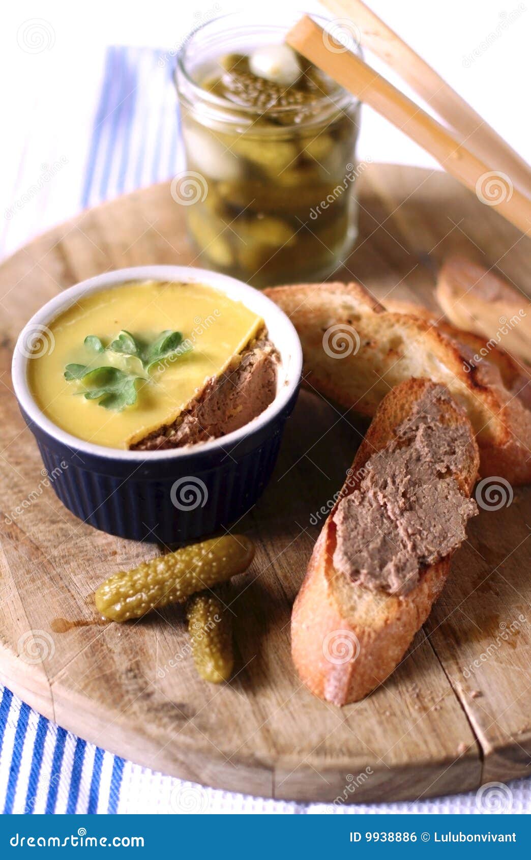 De leverpastei van de kip stock foto. Image of boter, hakken - 9938886