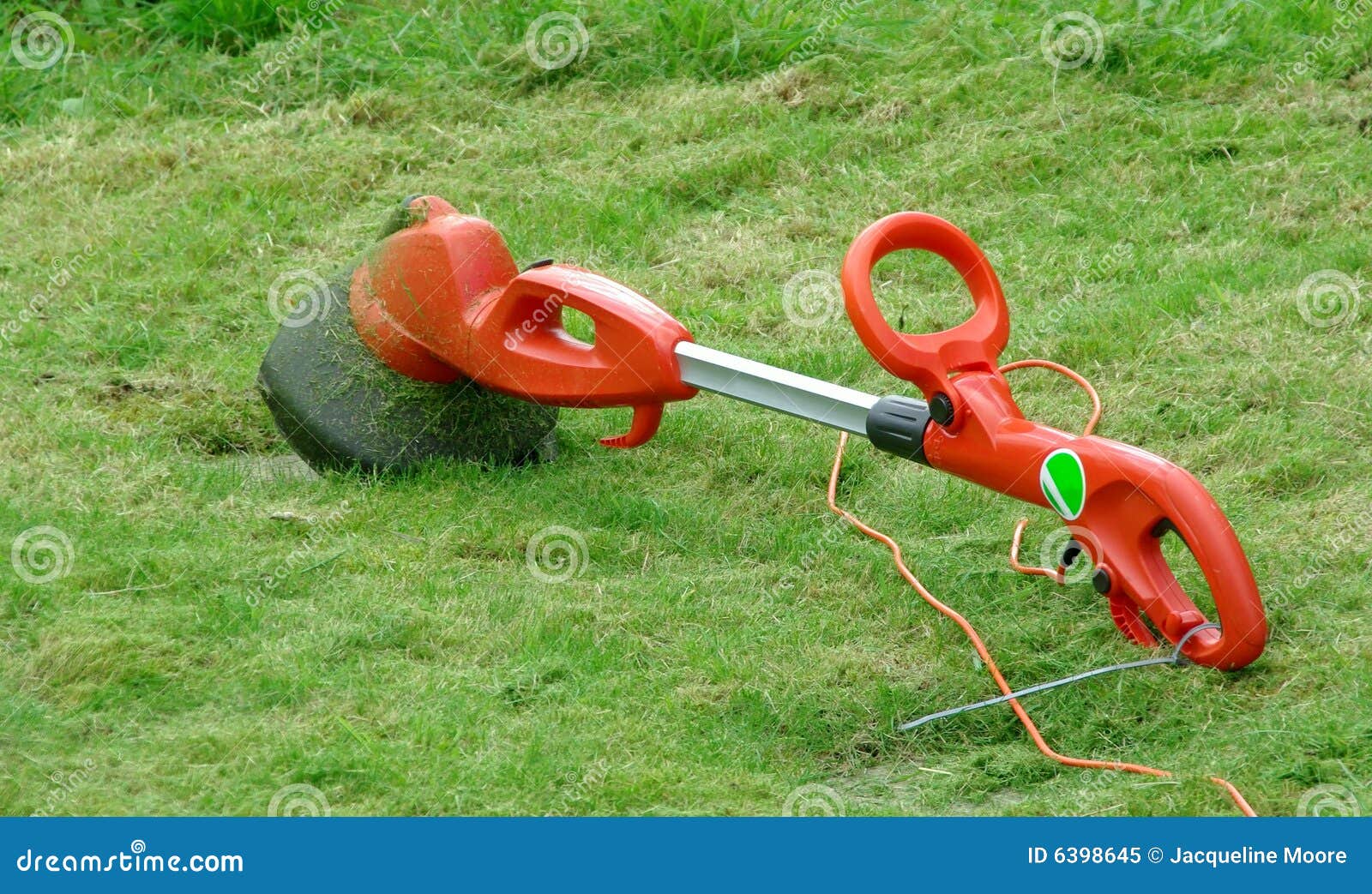 De Maaimachine Van Strimmer Stock Afbeelding - Image of lood, gazon ...