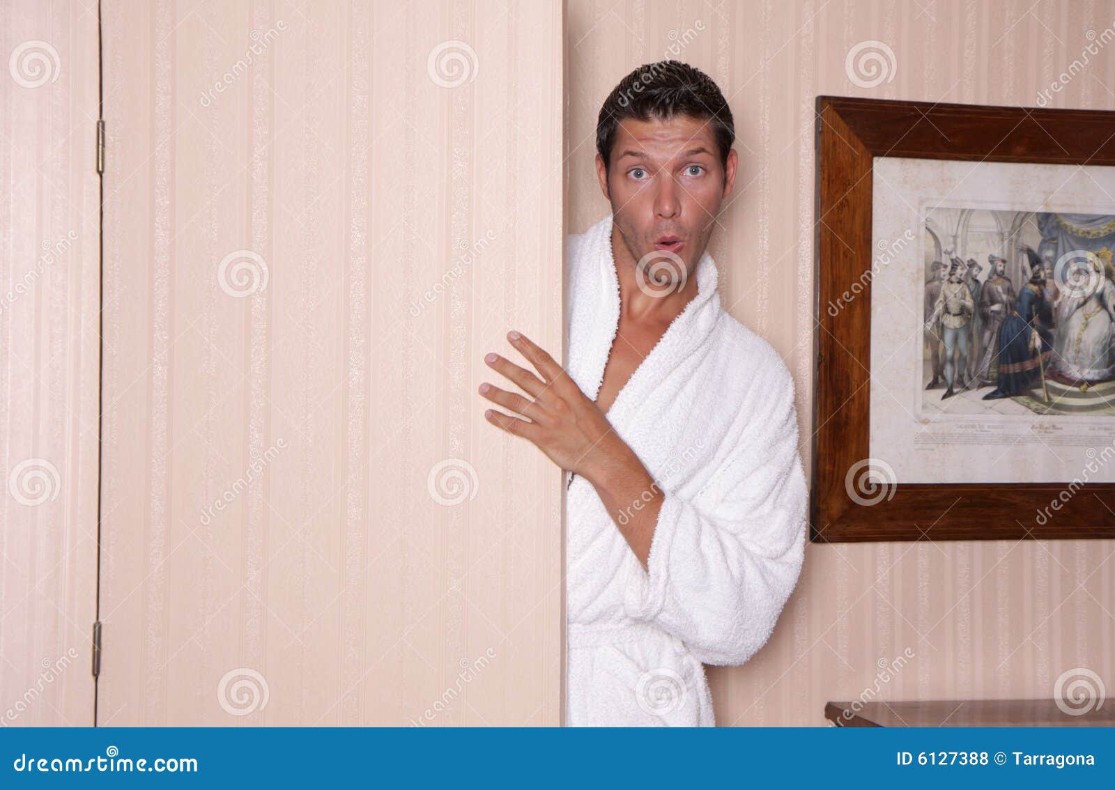 De mens van de verrassing stock foto. Image of stil, ontspan - 6127388