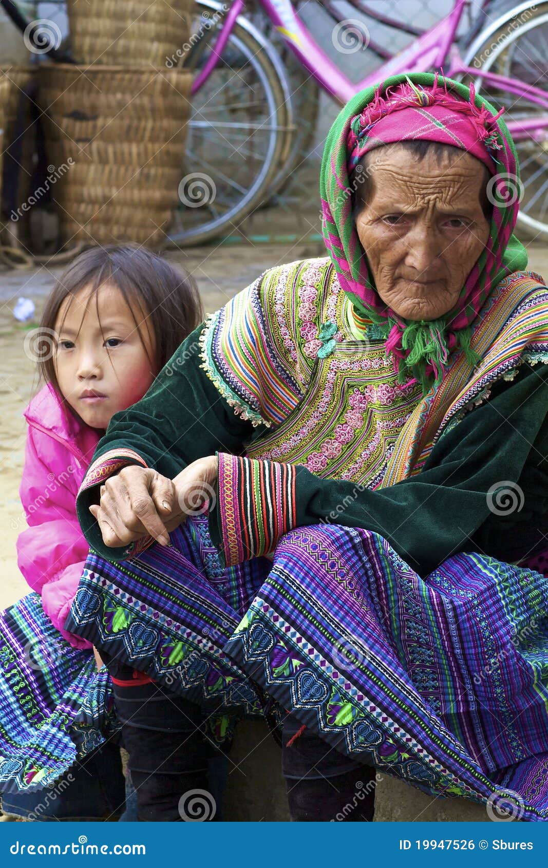 De Mensen Vietnam Van De Minderheid Van Hmong Van De Bloem Redactionele ...
