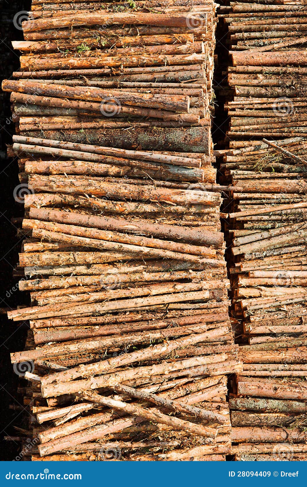 De middelen van het hout stock afbeelding. Image of hoop - 28094409