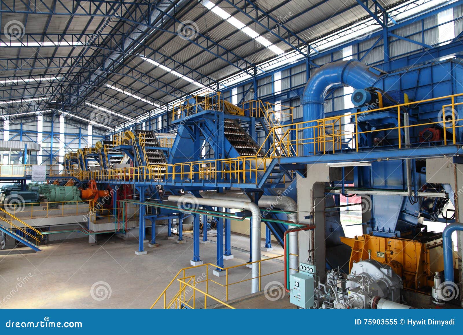 De Moderne Fabriek Van De Suikermolen Machiner Stock Afbeelding - Image ...