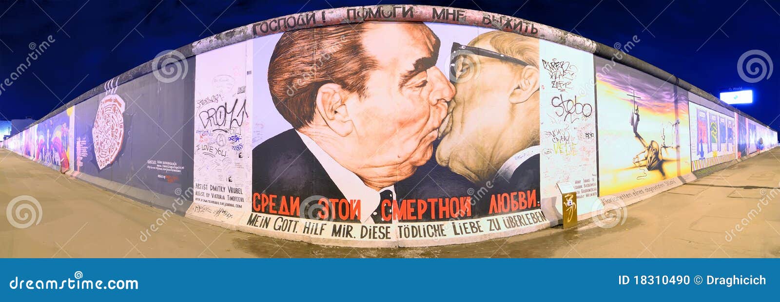 De muur van Berlijn redactionele afbeelding. Image of vrede - 18310490