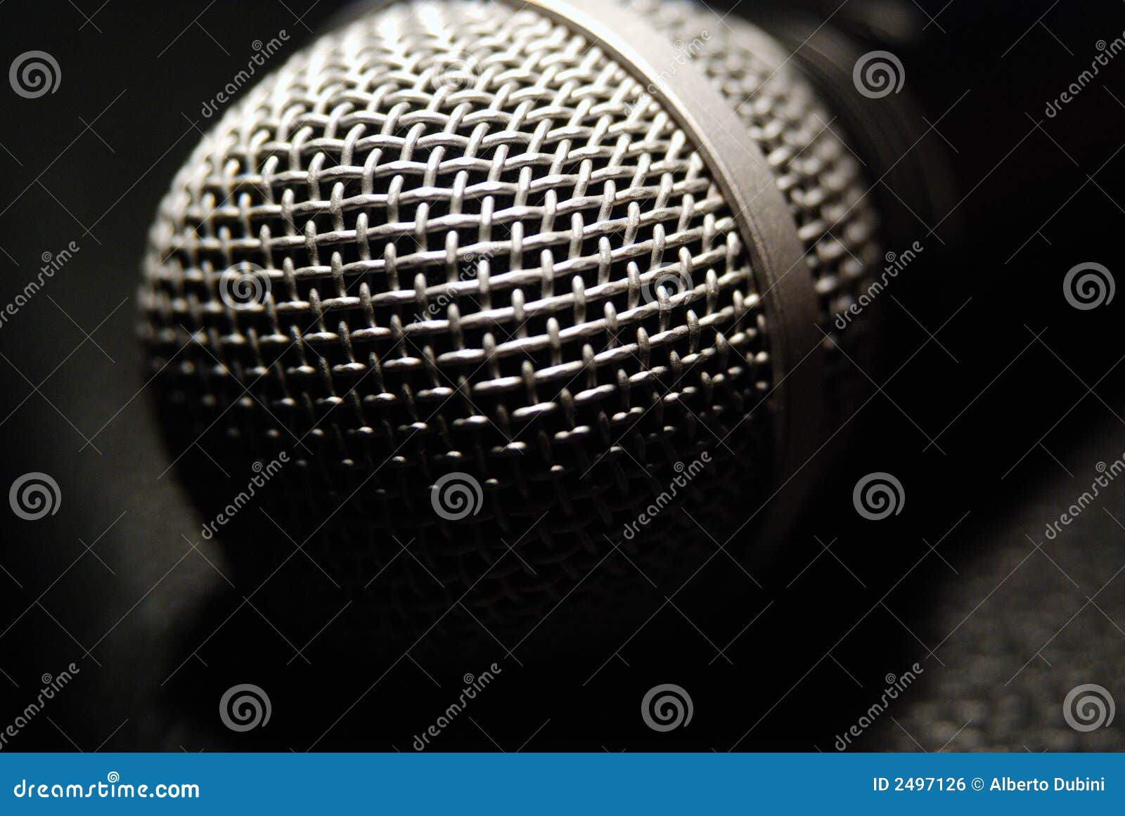 De Muziek van de microfoon stock foto. Image of geluiden - 2497126