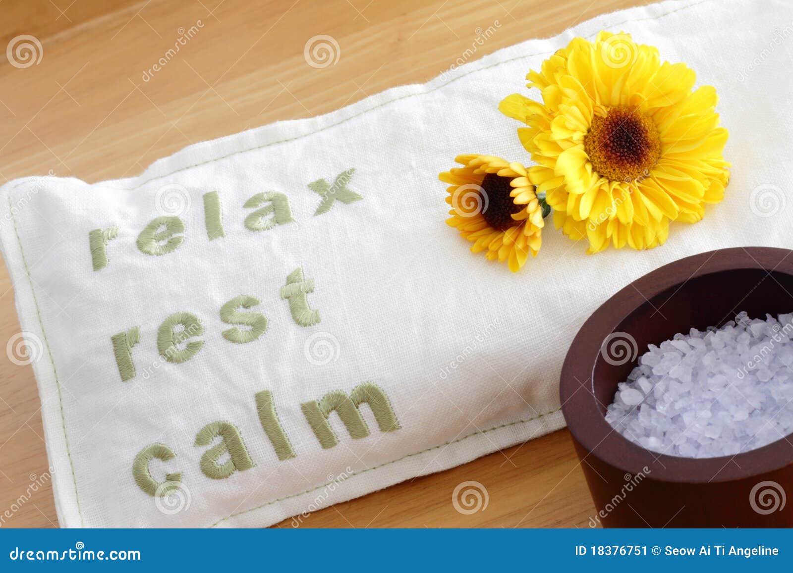 De Ontspanning van het oog stock afbeelding. Image of behandeling ...