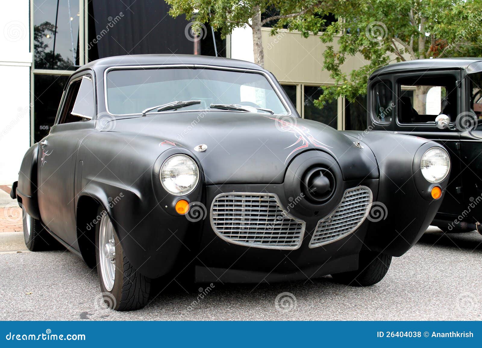 De oude auto stock foto. Image of gebouwd, wijnoogst - 26404038