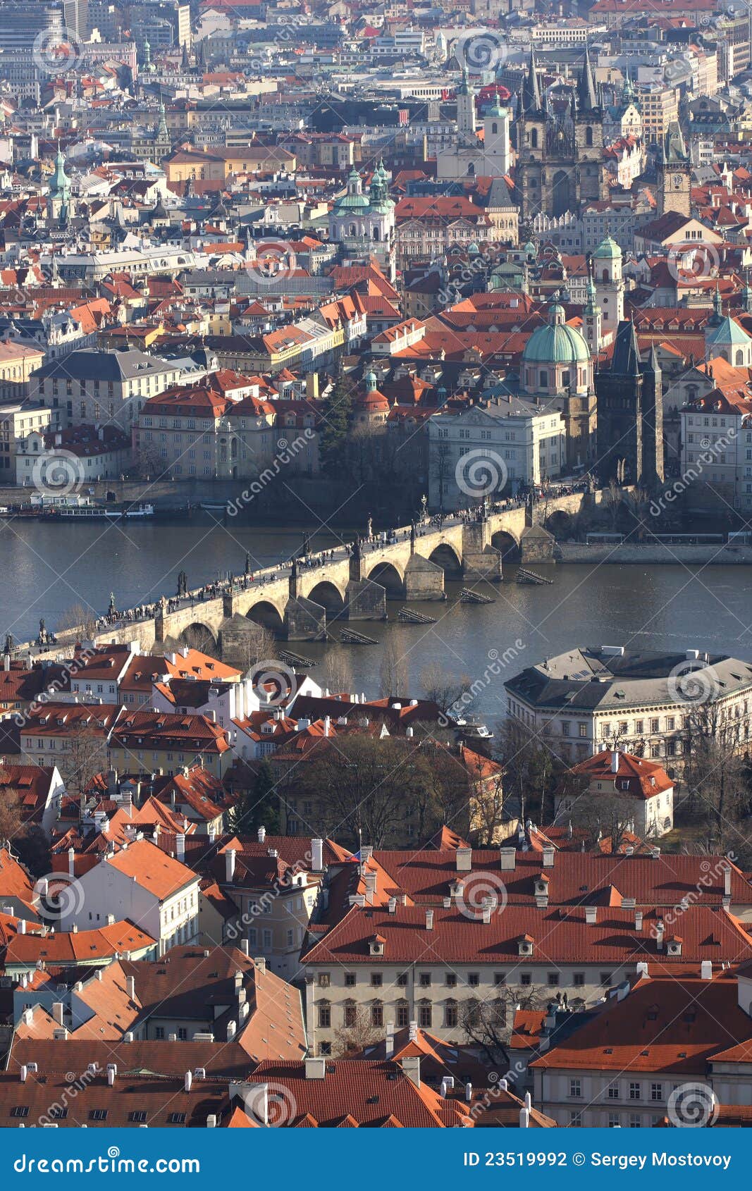 De oude stad van Praag stock foto. Image of kleur, europees - 23519992