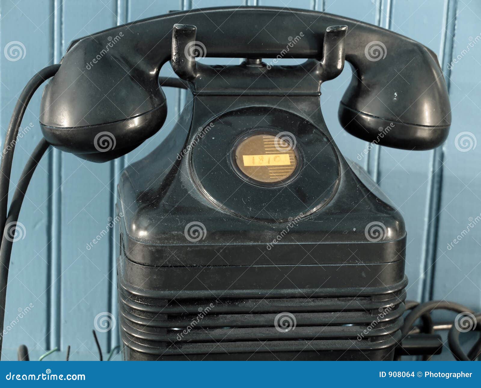 De Oude Telefoon Van De Manier Stock Foto - Image of spreek, vraag: 908064