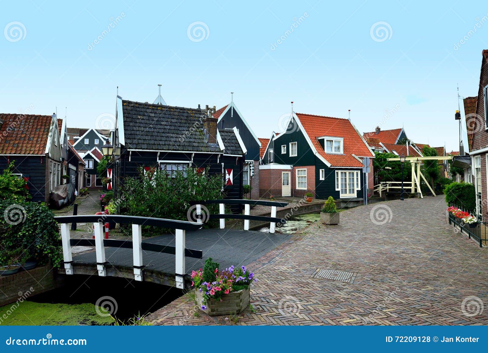 De Oude Woonwijk Van Volendam, Nederland Stock Foto - Image of huis ...