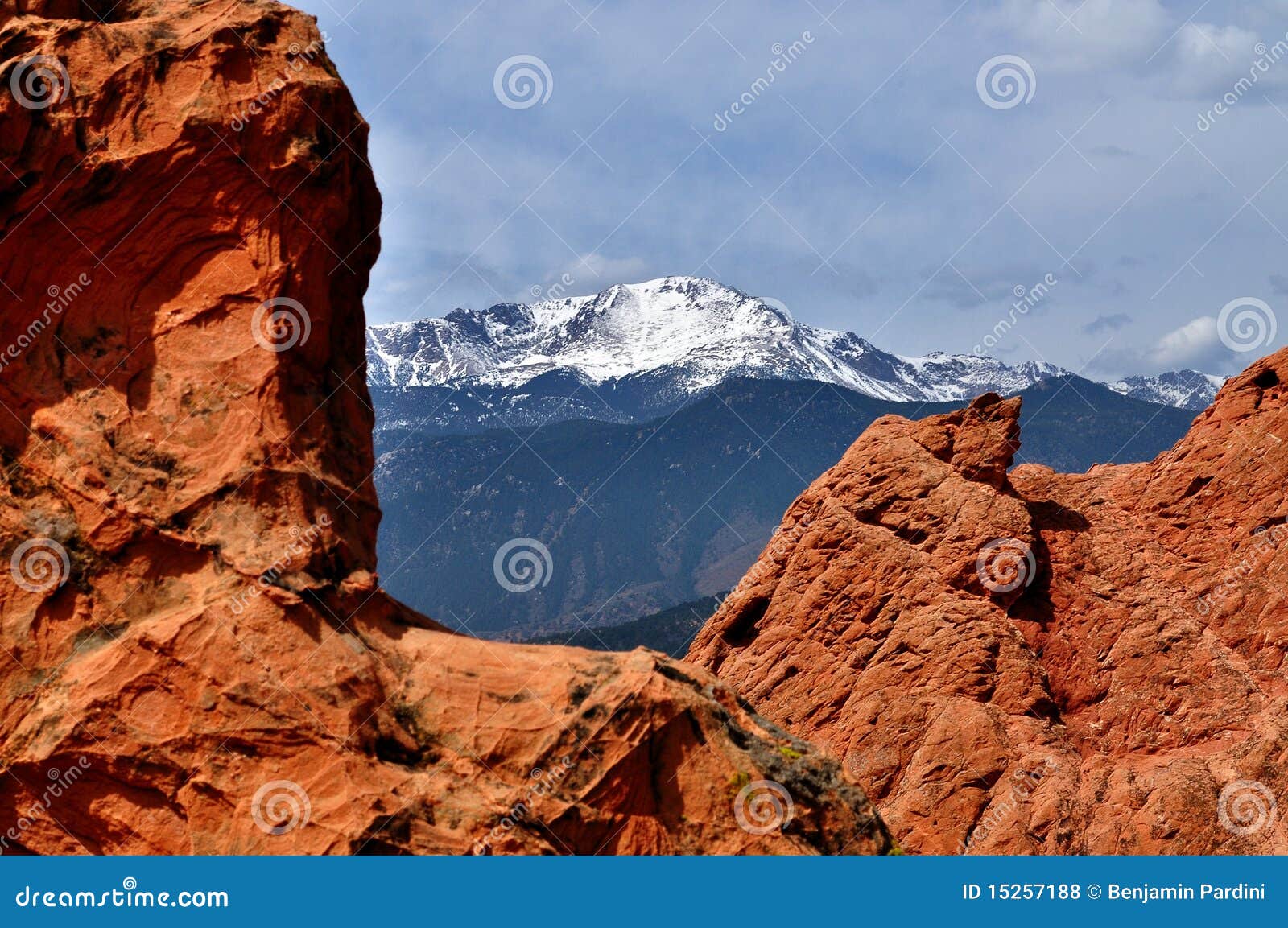 De Piek van snoeken stock foto. Image of stijging, westen - 15257188