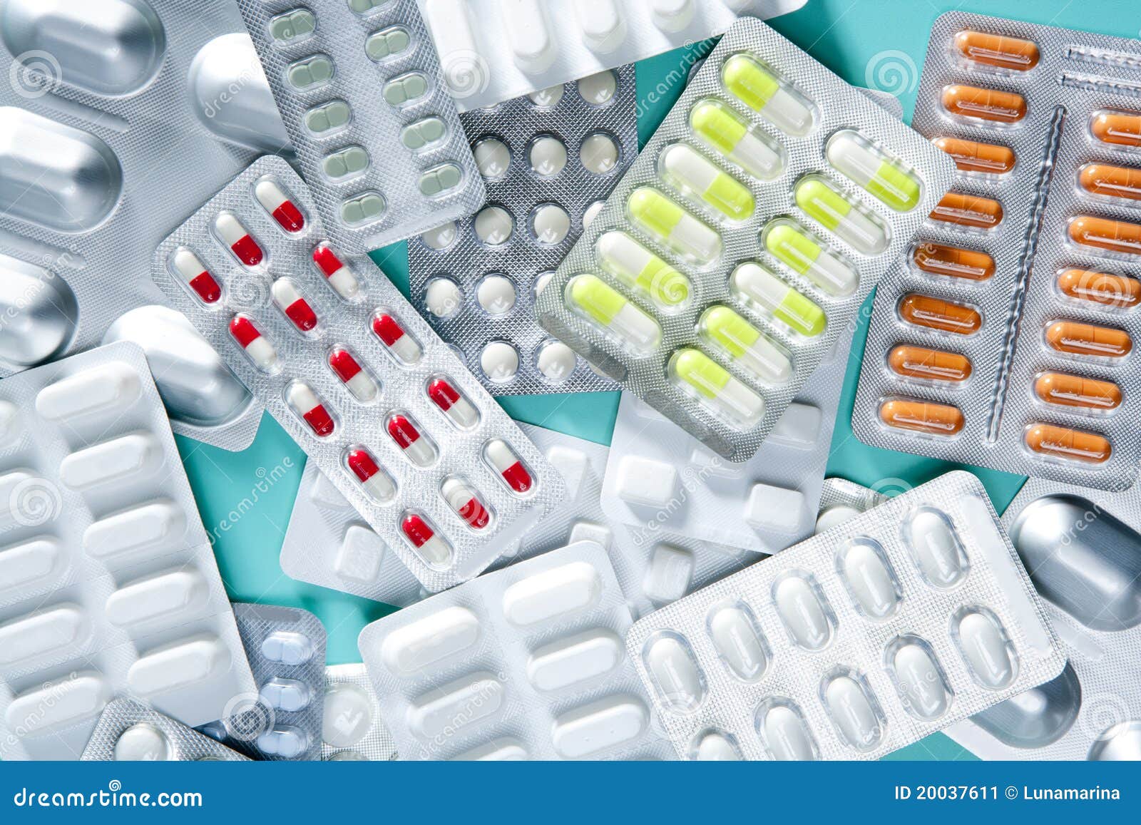 De Pillen Van De Blaar Medisch Groen Bureau Als Achtergrond Stock ...