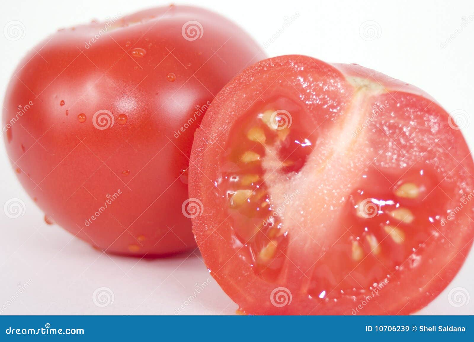 De Plak van de tomaat stock afbeelding. Image of voedsel - 10706239