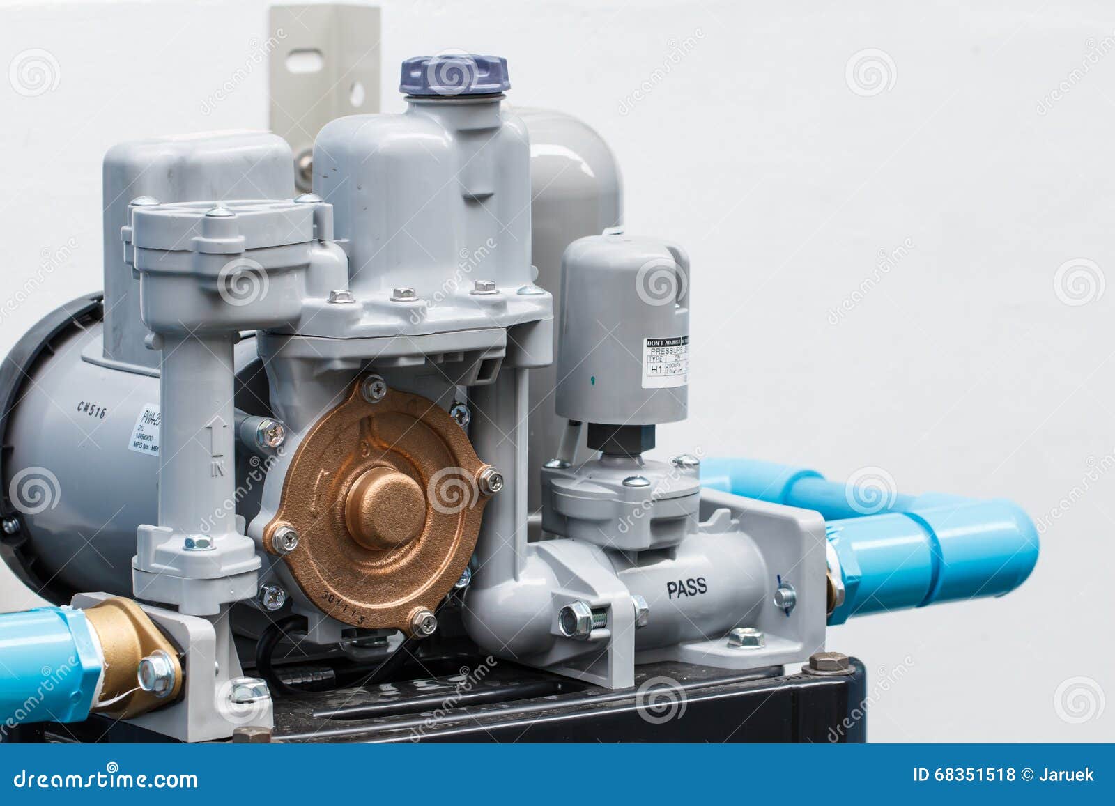 De pomp van het water stock foto. Image of droog, schoon - 68351518