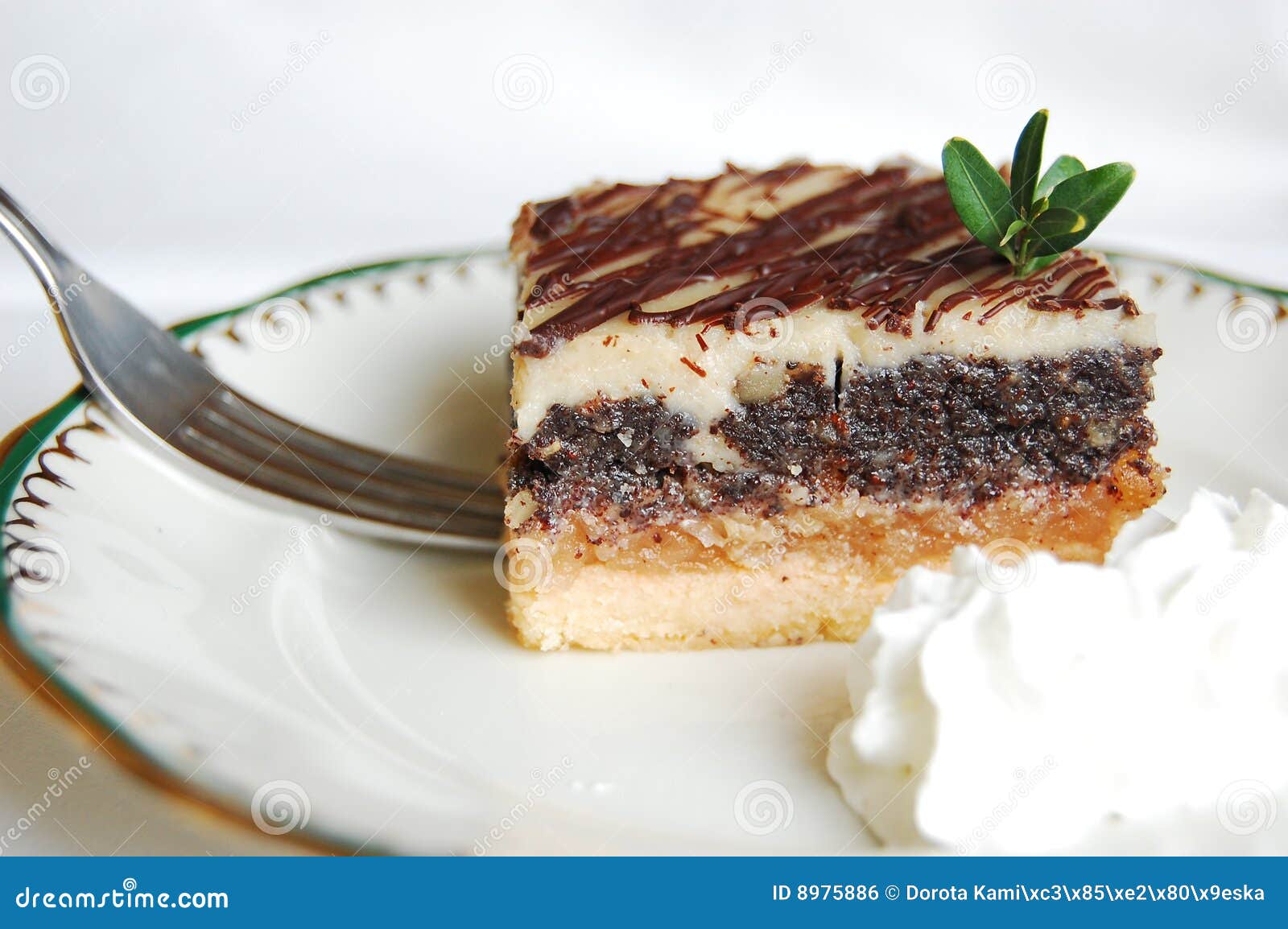 De Poolse Cake van Pasen stock foto. Image of plak, gelaagd - 8975886