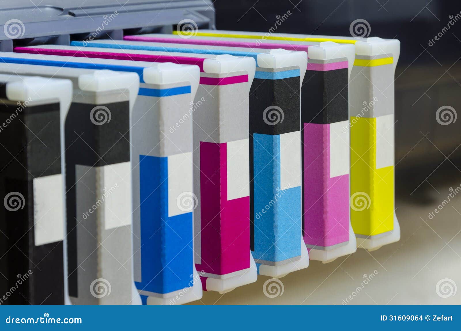 De Printertoner Van Groot Formaatinkjet Casetas Stock Foto - Image of ...