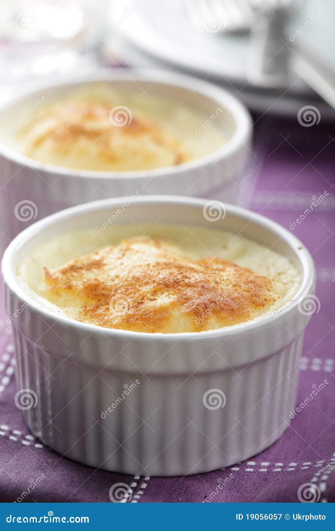 De Pudding Van Het Griesmeel Stock Afbeelding - Image of narcotize ...