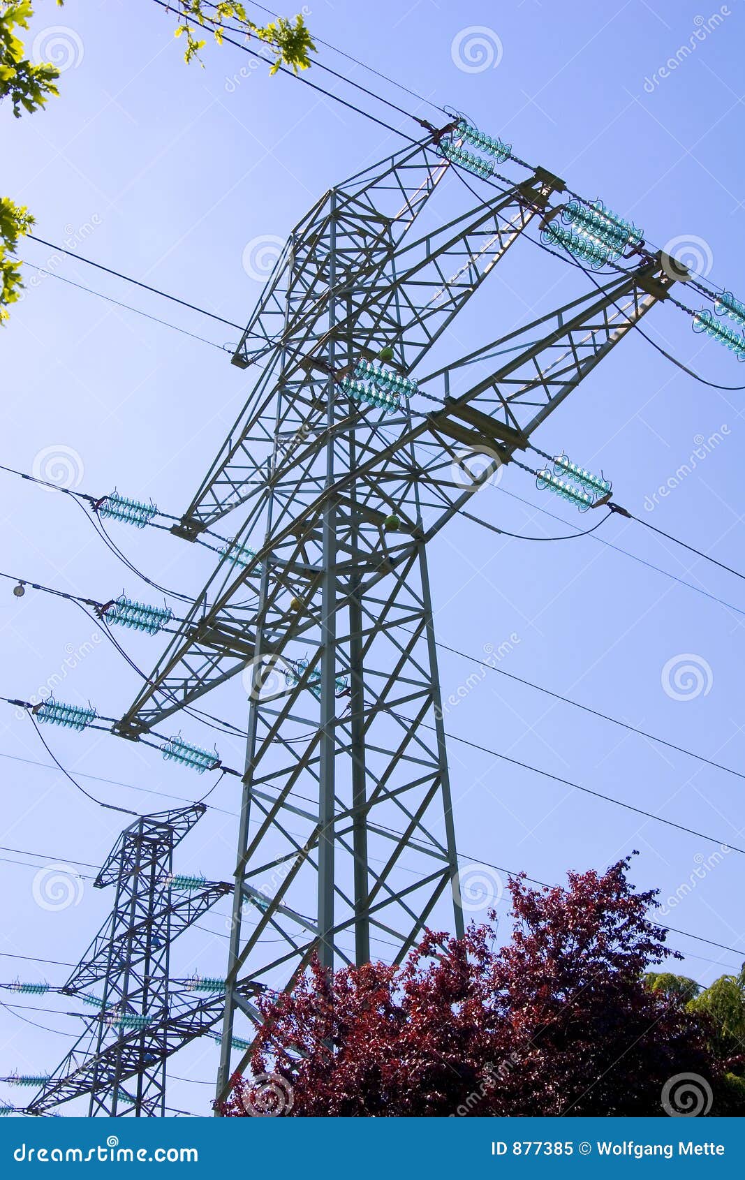 De Pyloon Van De Hoogspanning Stock Afbeelding - Image of blauw ...