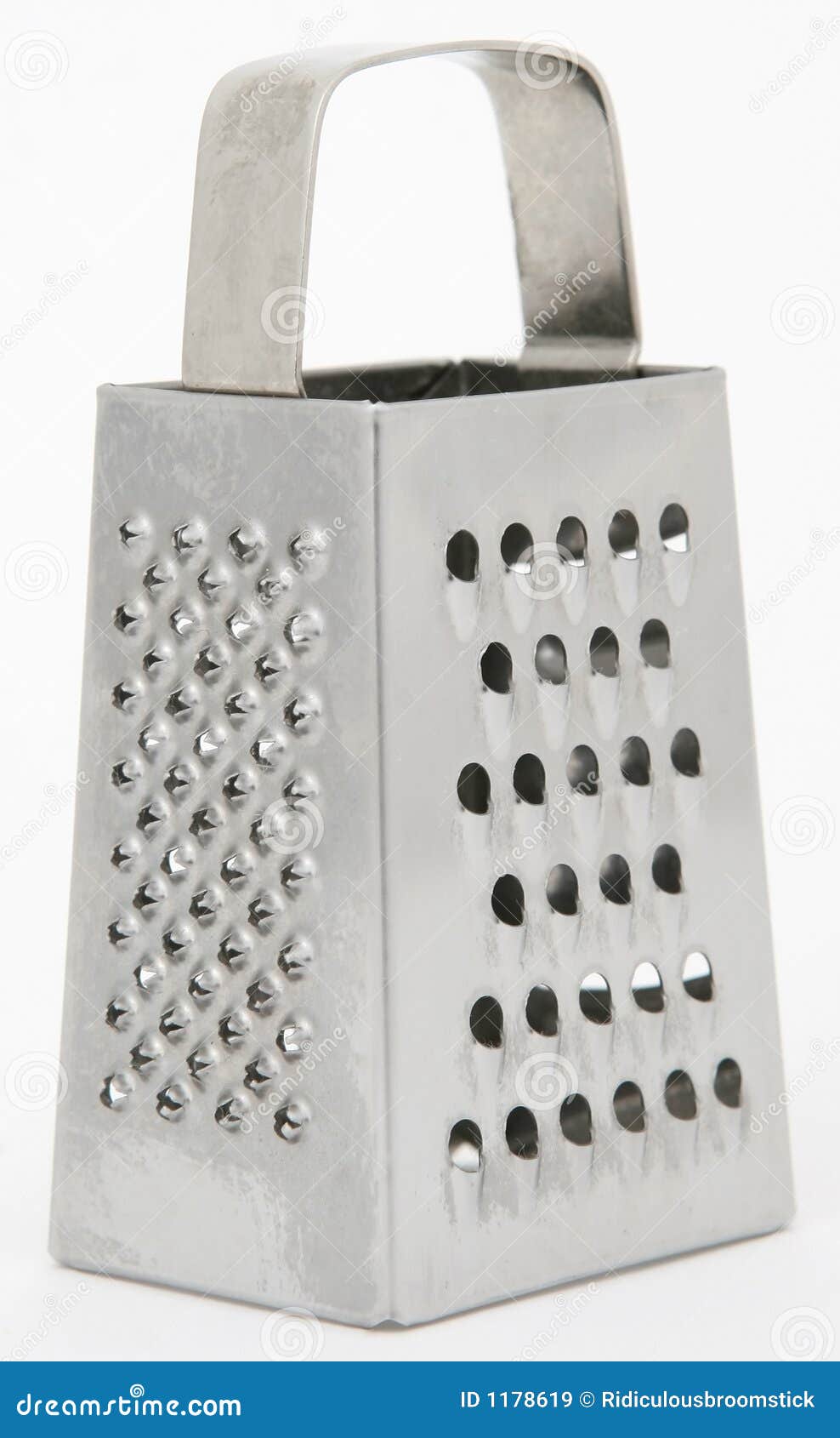 De rasp van de kaas stock afbeelding. Image of keuken - 1178619