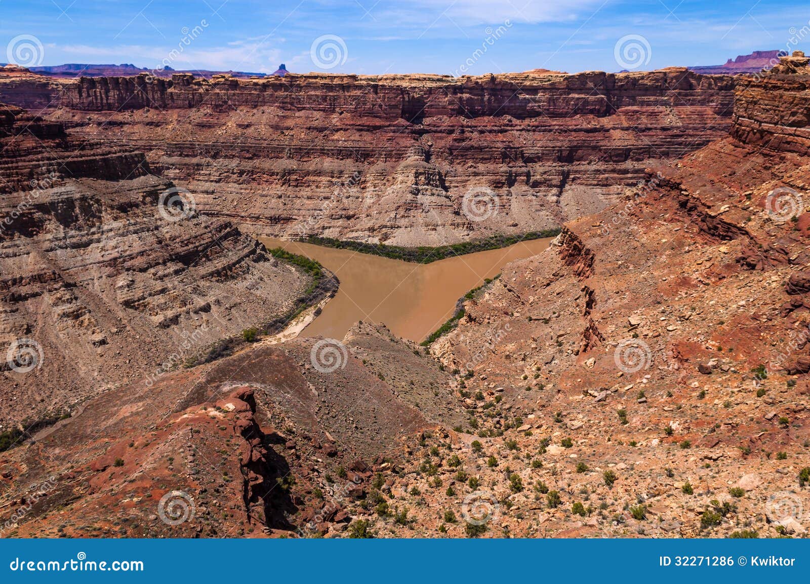 De Rivier Van Colorado En Groene Riviersamenloop Stock Foto - Image of ...