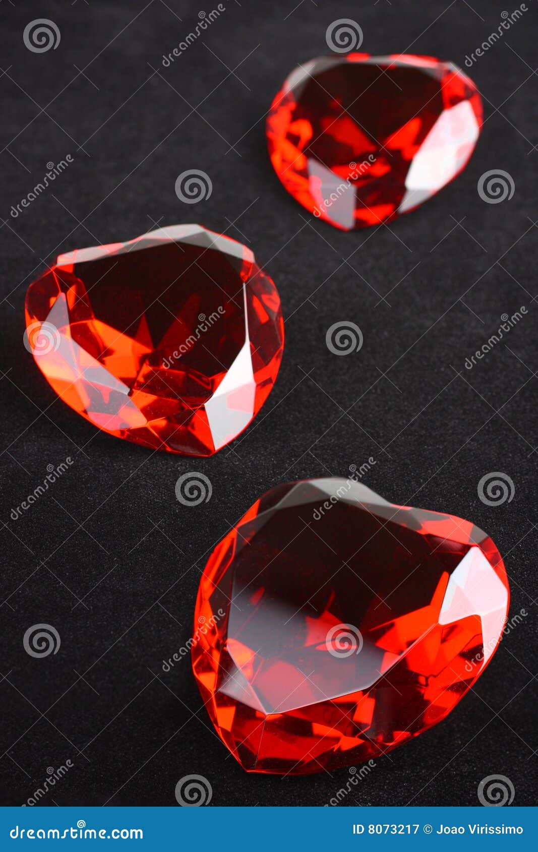 De Robijnen van het hart stock afbeelding. Image of juwelen - 8073217
