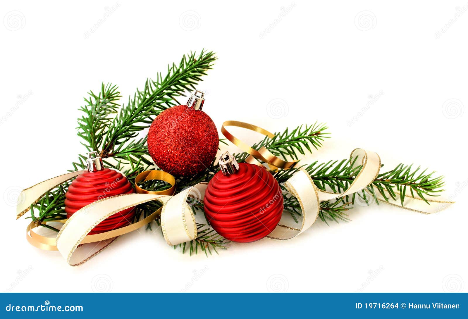 De Rode Ballen Van Kerstmis En Groene Tak Stock Foto - Image of ...