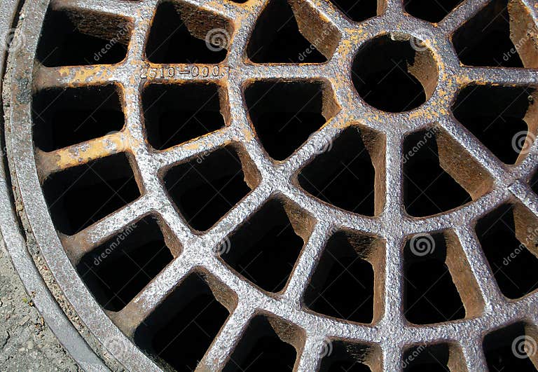 De rooster van het riool stock afbeelding. Image of orneren - 965001