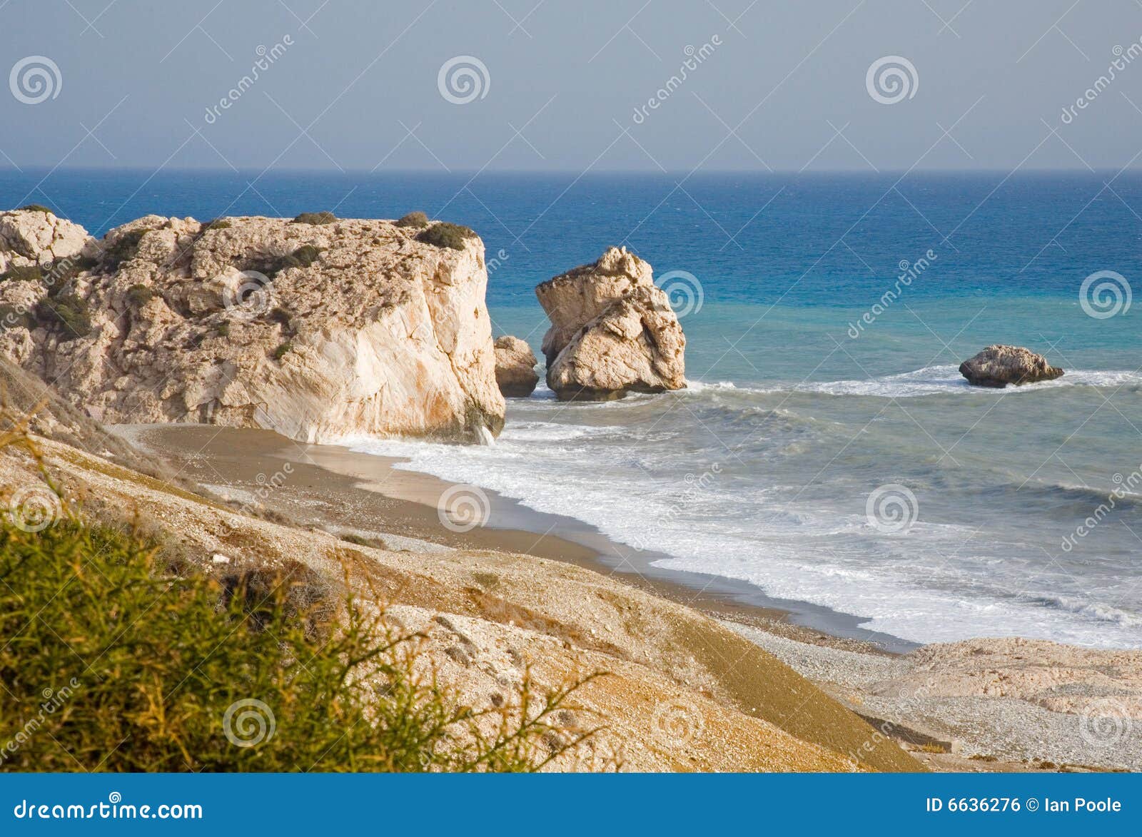De Rots Van Aphrodite, Cyprus Stock Foto - Image of mythisch, liefde ...