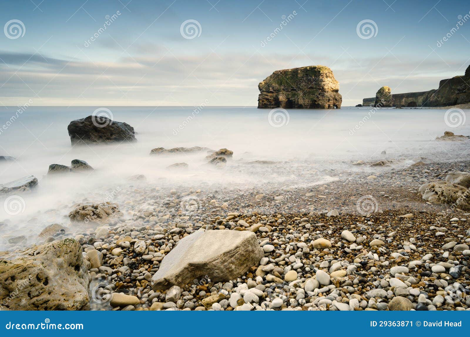 De Rots Van Marsden in Vlot Water Stock Afbeelding - Image of ...