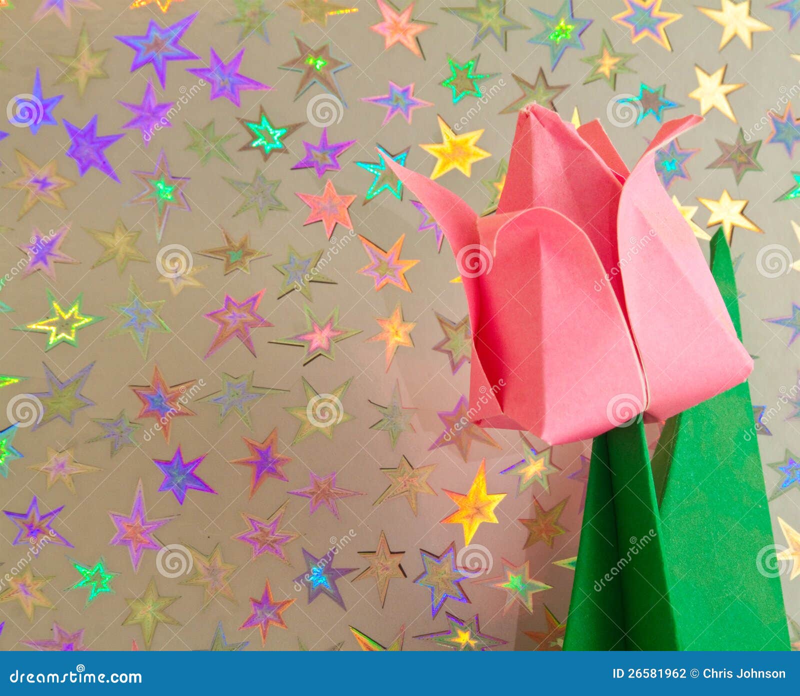 De Roze Bloem Van De Origami Stock Foto - Image of gras, roze: 26581962