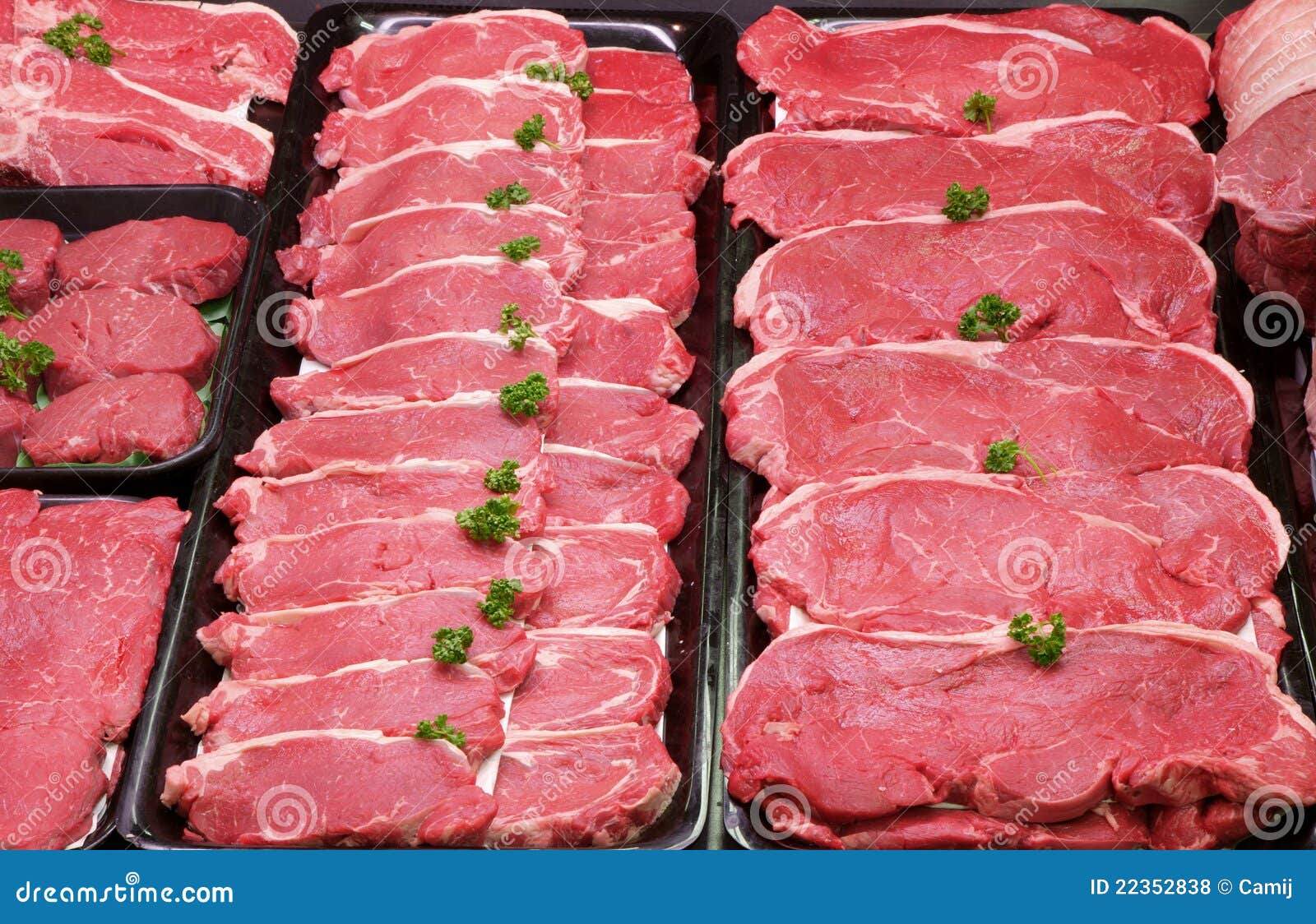 De Ruwe Lapjes Vlees Van Het Rundvlees Stock Foto - Image of selectie ...