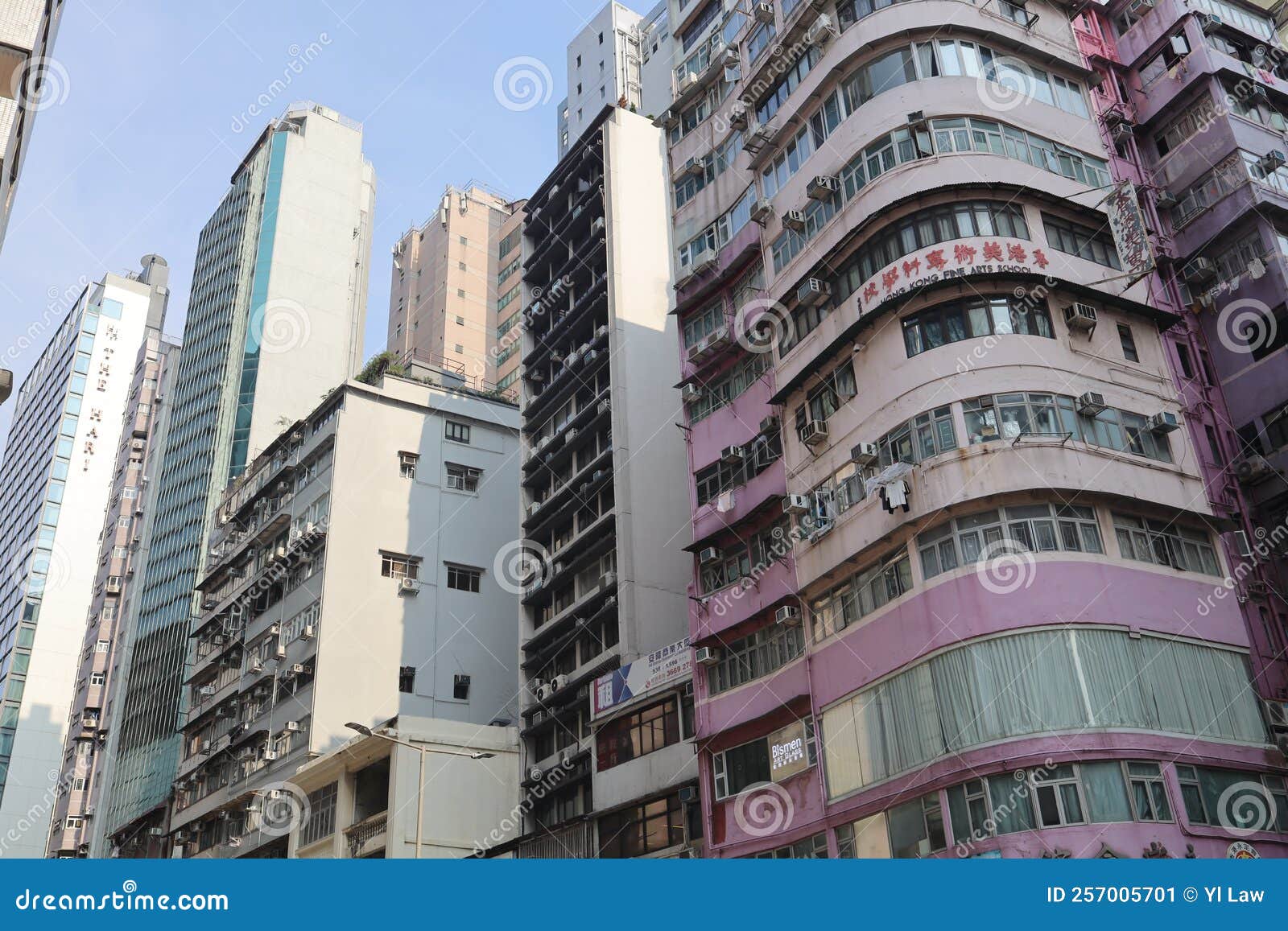23 De Setiembre De 2022 El Abarrotado Edificio De Hong Kong En Wan Chai ...