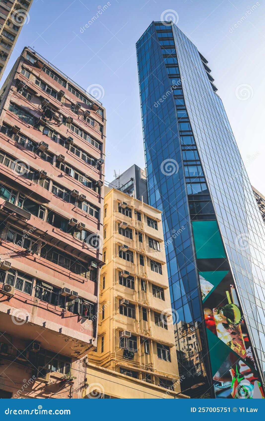 23 De Setiembre De 2022 El Abarrotado Edificio De Hong Kong En Wan Chai ...
