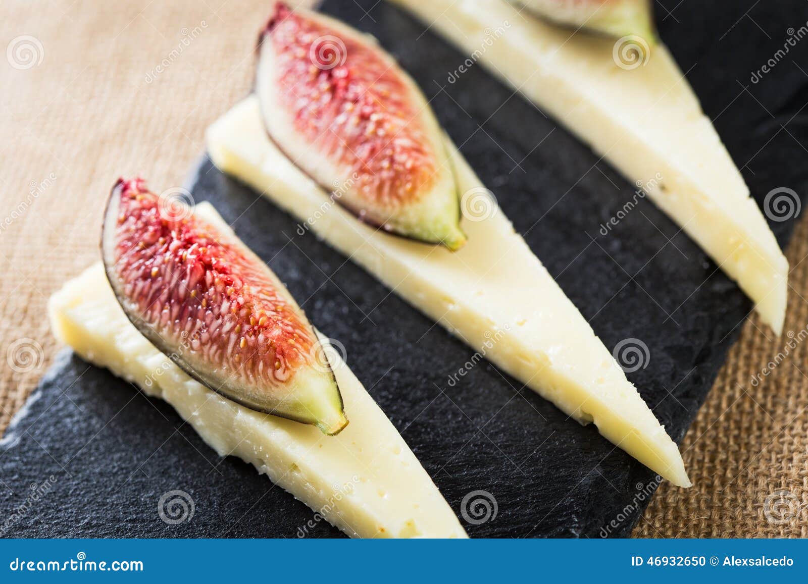 De snack van de kaas stock foto. Image of voedsel, voorgerecht - 46932650