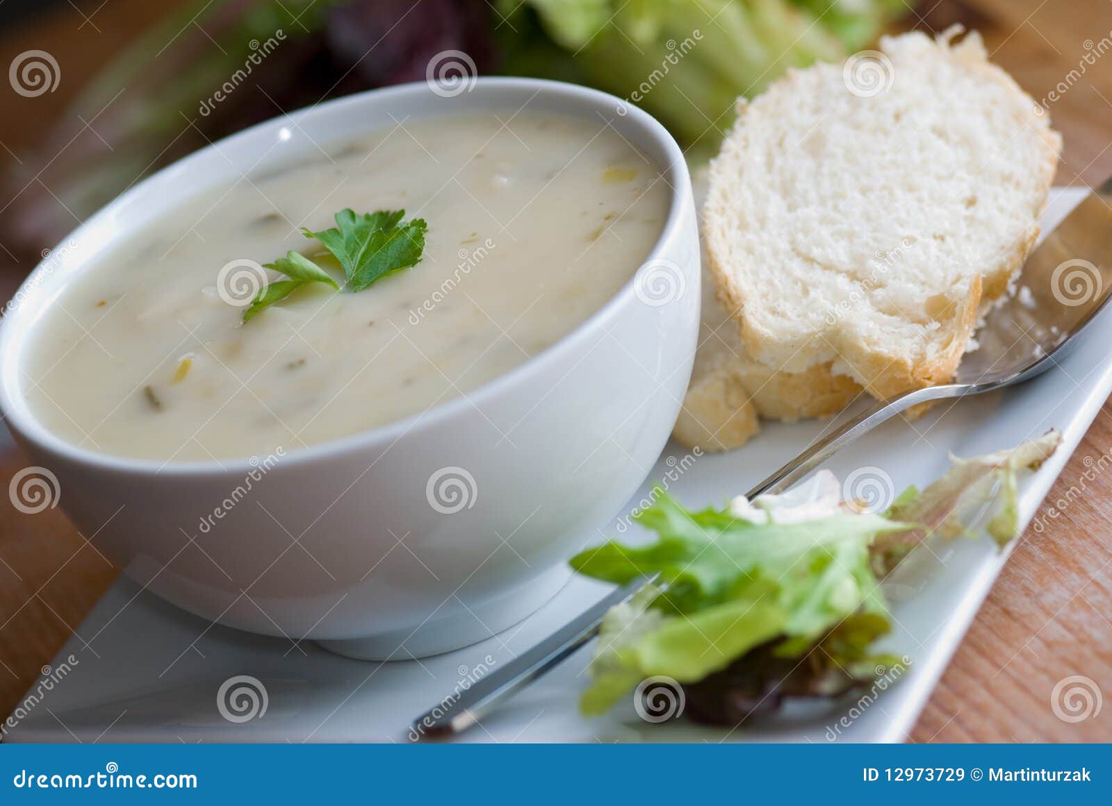 De Soep Van De Prei En Van De Aardappel Stock Afbeelding - Image of ...