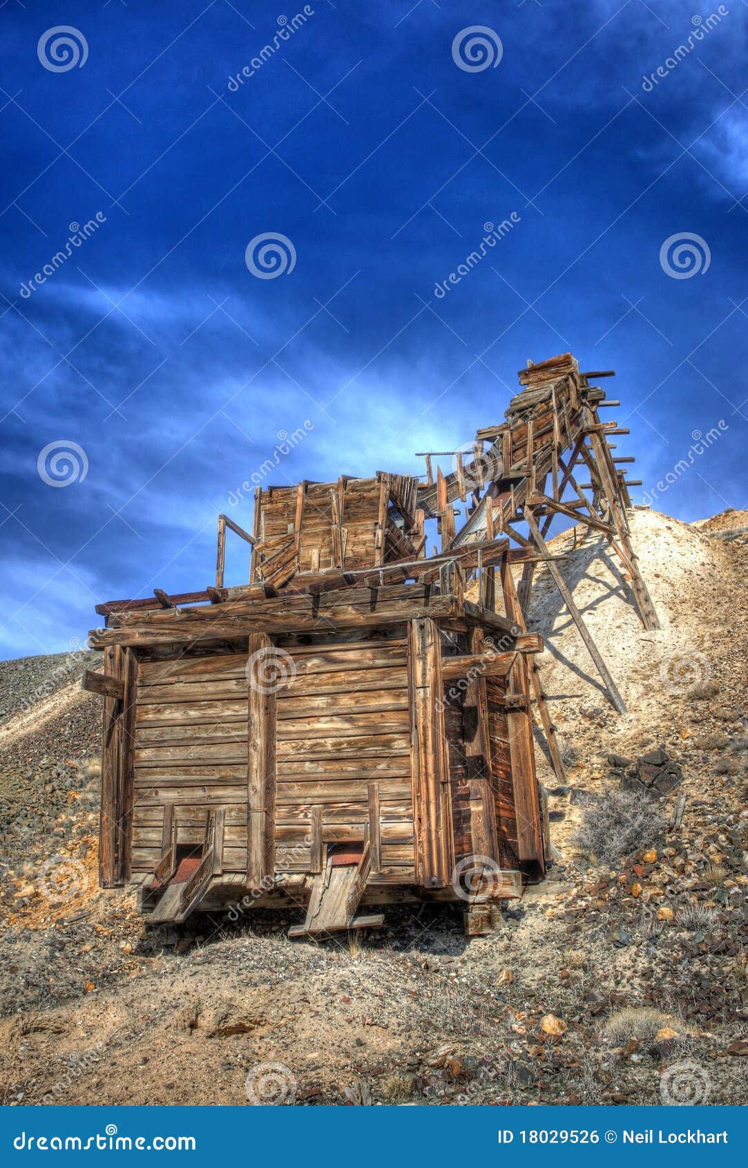 De Spruit van het erts stock foto. Image of westelijk - 18029526