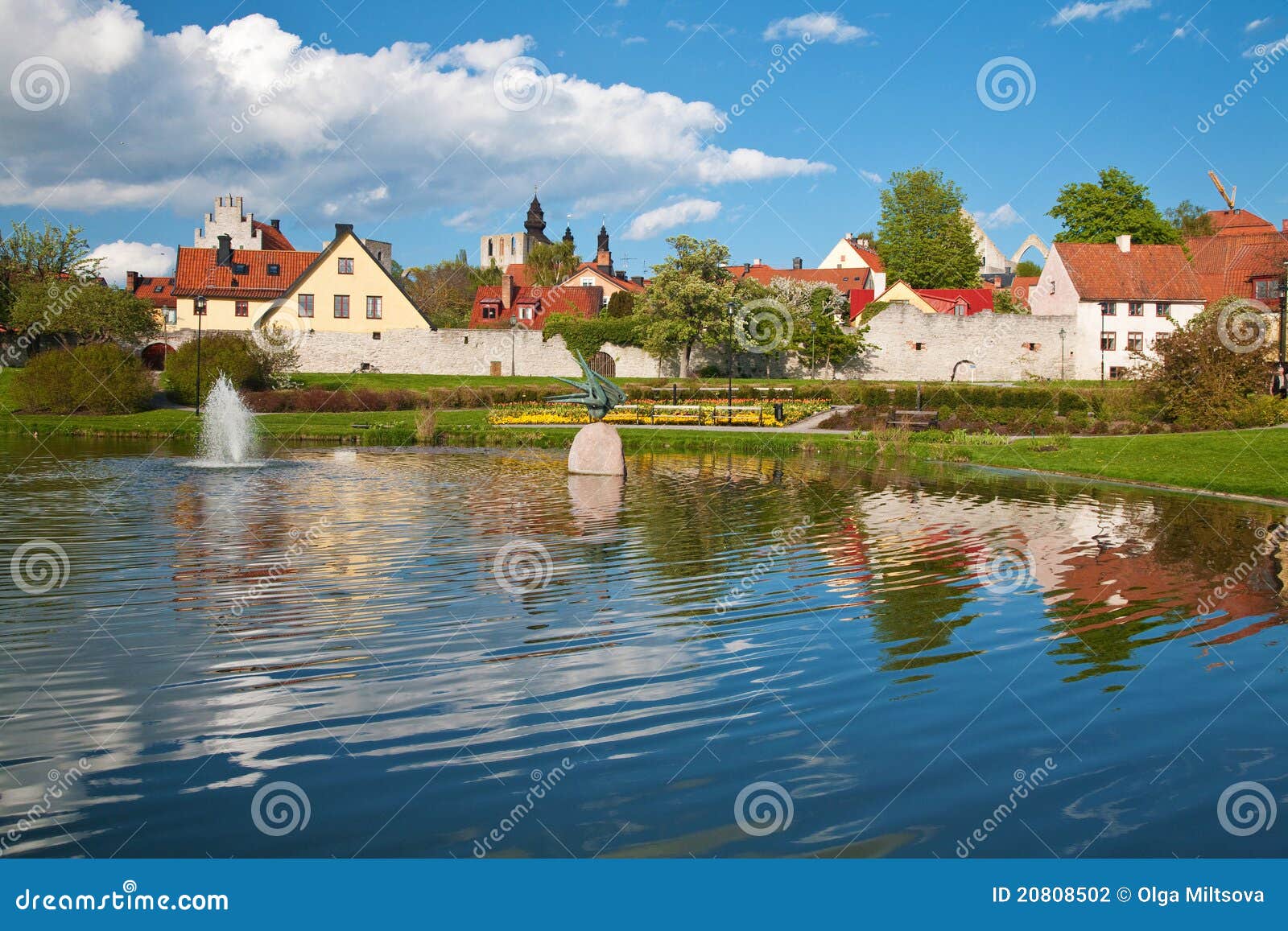 De Stad Van Visby in Gotland, Zweden Stock Foto - Image of openlucht ...