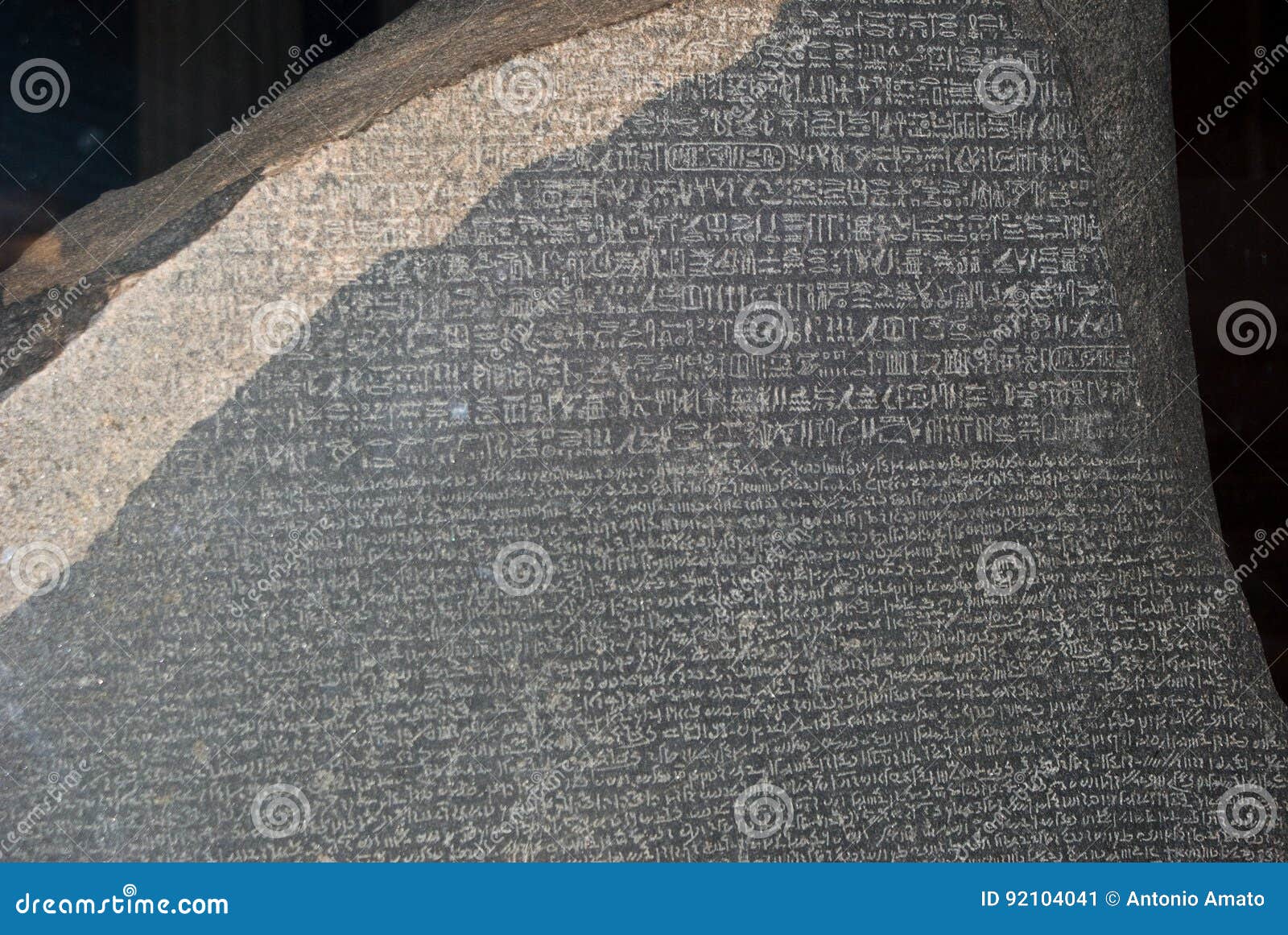 De Steen van Rosetta redactionele foto. Image of album - 92104041