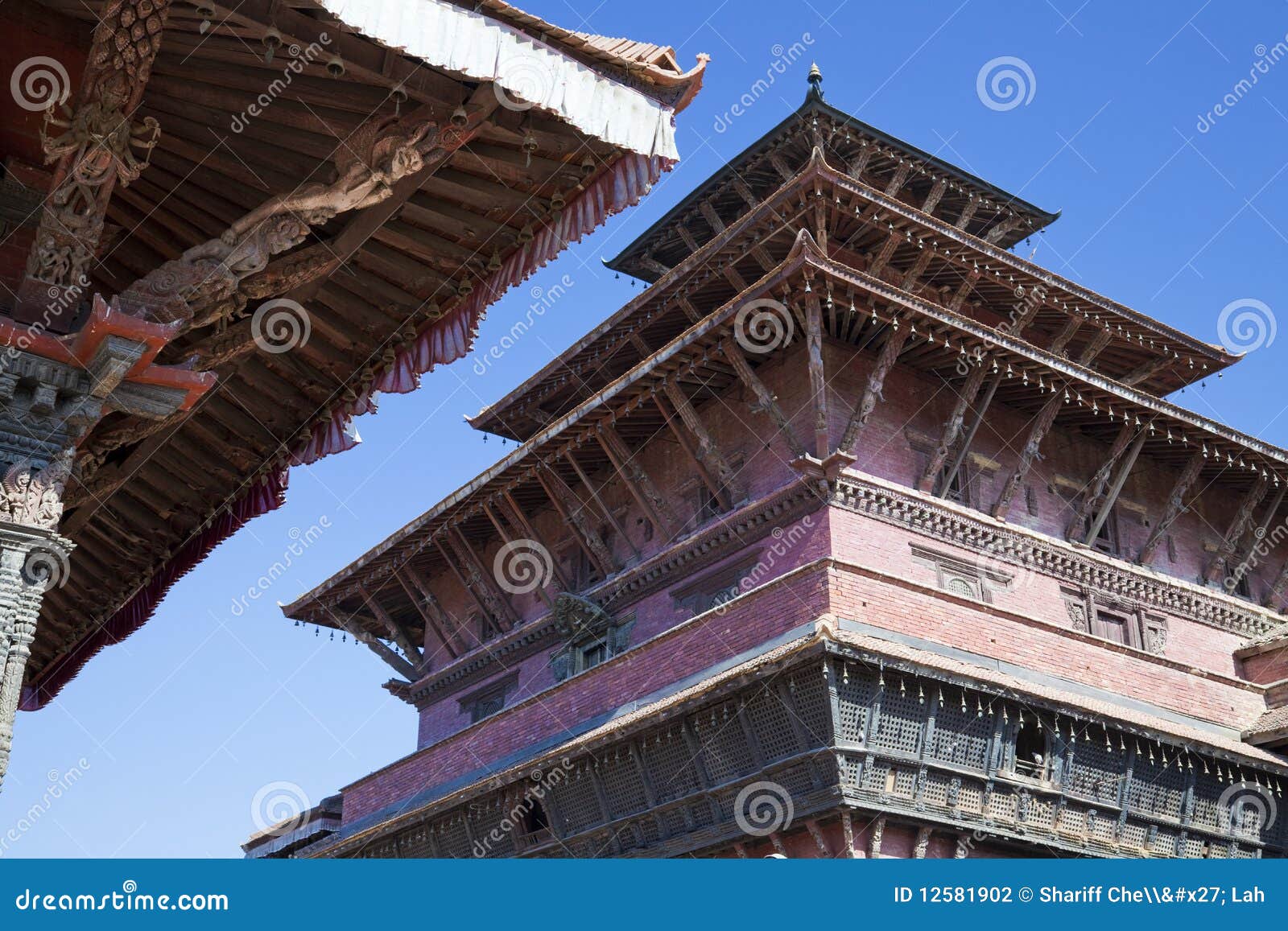 De Tempel Van Nepali Van Patan Stock Foto - Image of hindoes, gebouwen ...