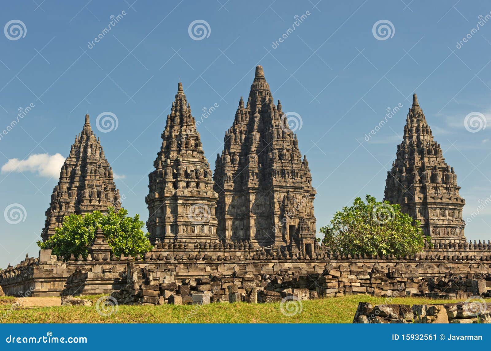 De Tempel Van Prambanan, Java, Indonesië Stock Afbeelding - Image of ...