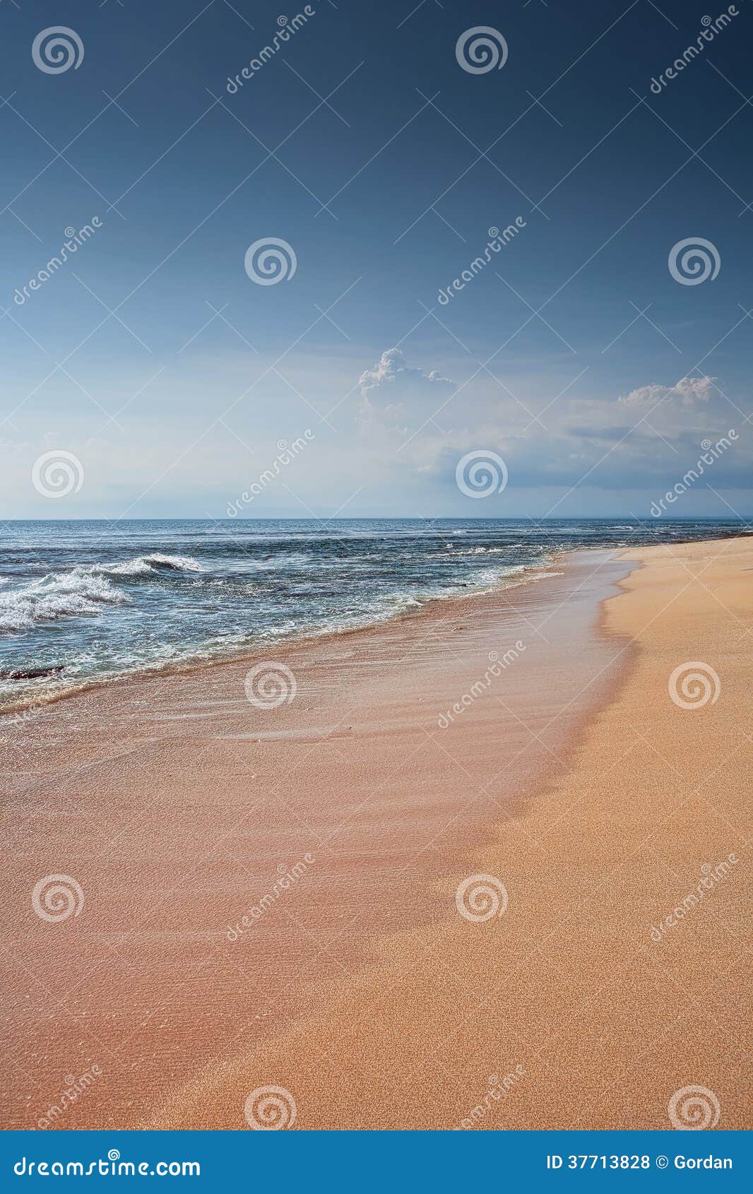 De Tropische Achtergrond Van Het Zandstrand Stock Foto - Image of ...