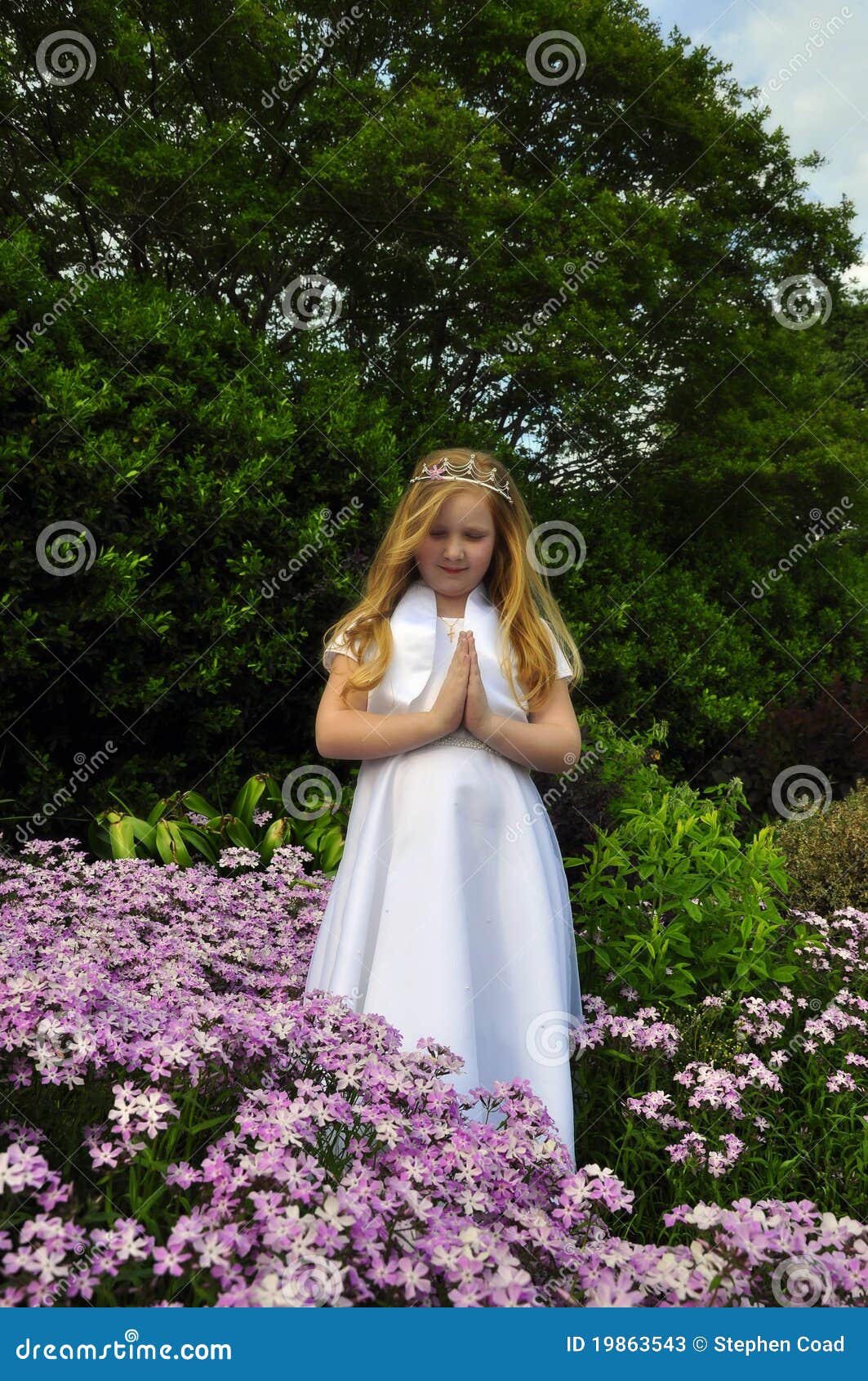 De Tuin van het gebed stock afbeelding. Image of kleding - 19863543