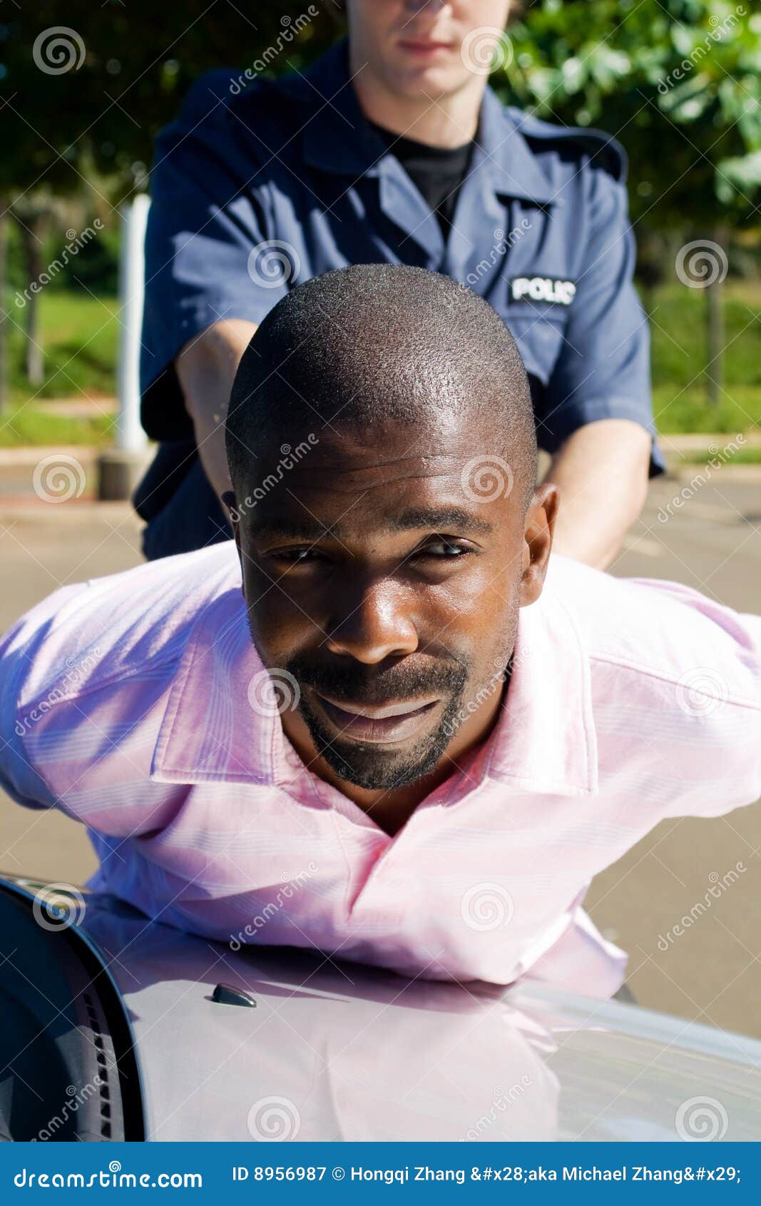 De Verdachte Van De Arrestatie Stock Afbeelding - Image of mens, wacht ...