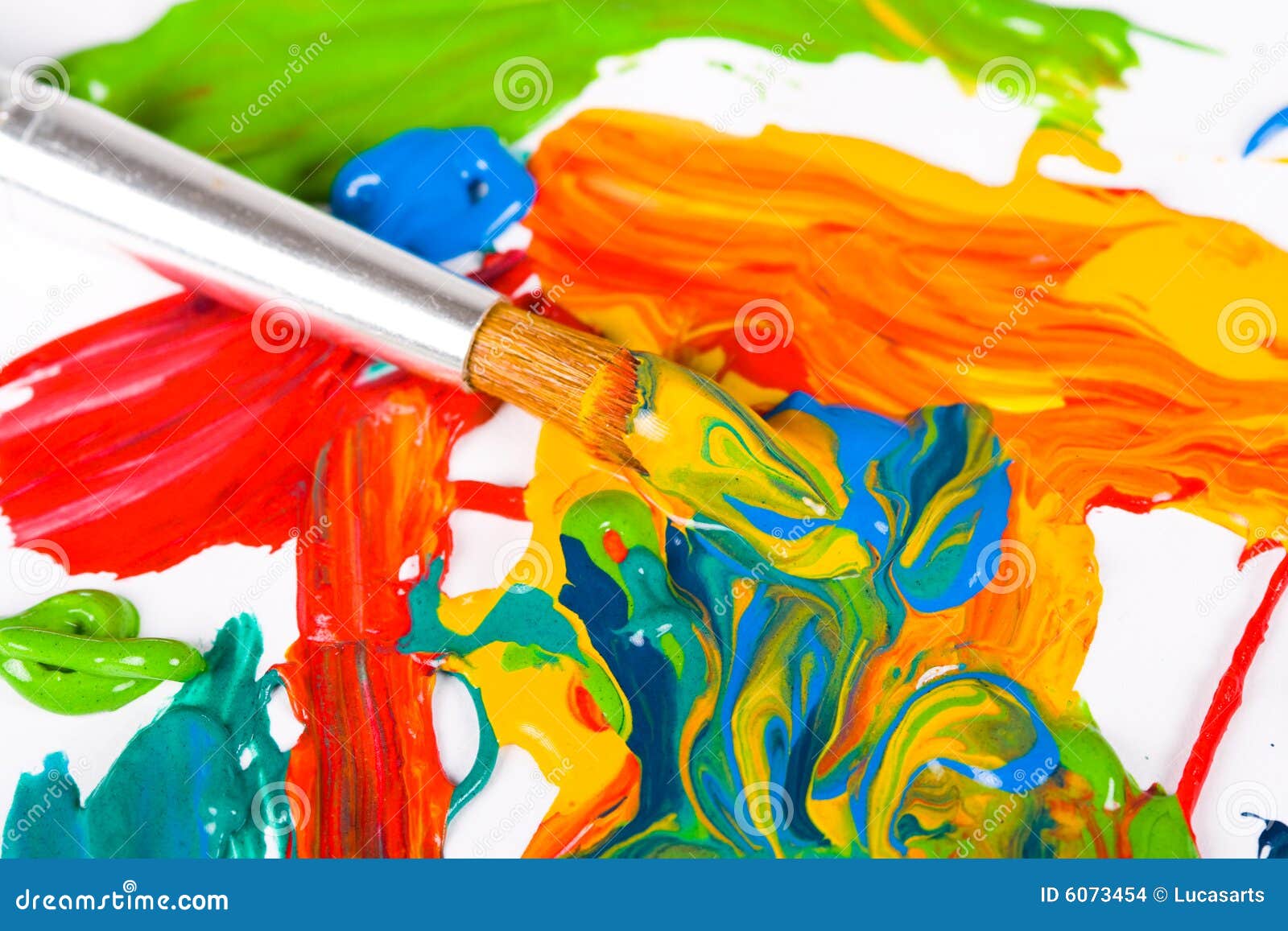 De Verfborstel Van De Kunstenaar Stock Foto - Image of ambacht, trek ...